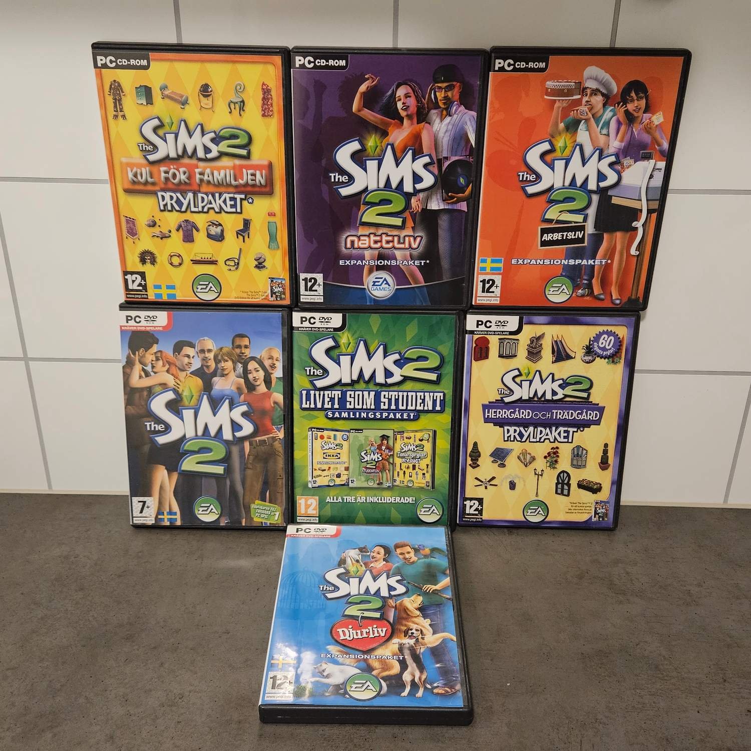 The Sims 2 PC-Spel 7 Olika Herrg.. | Köp från Mareld018 på Tradera (629665217)