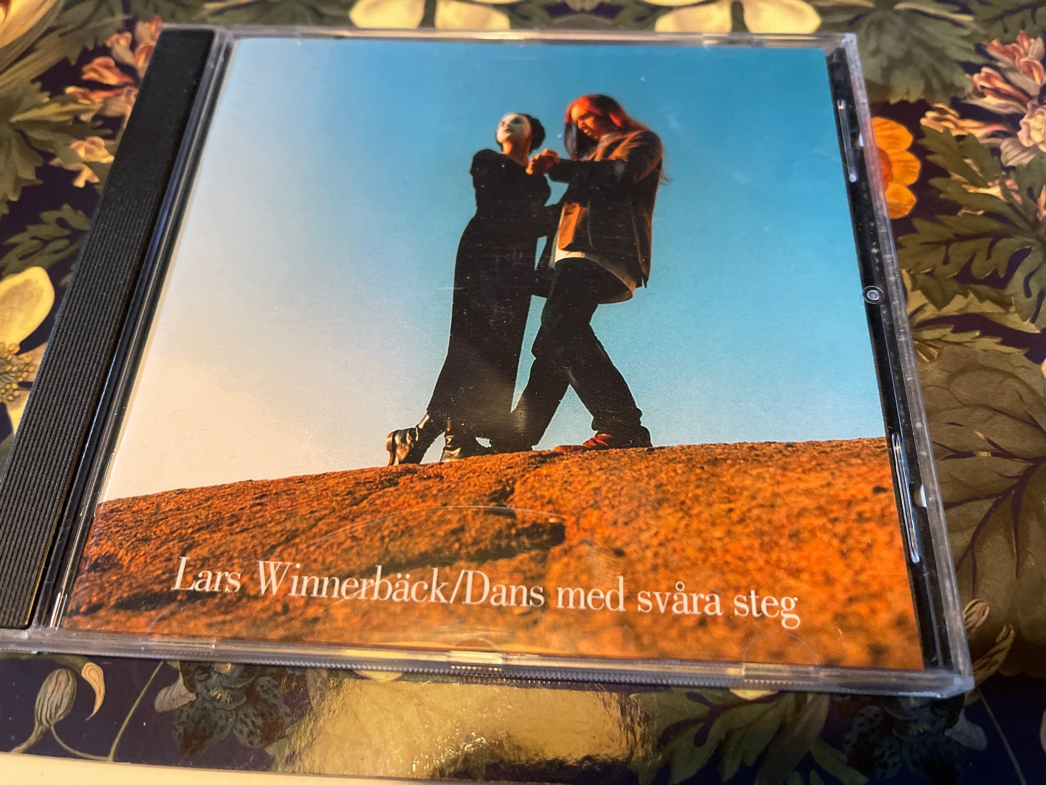 Se produkter som liknar Lars Winnerbäck - Dans med sv.. på Tradera (693433330)
