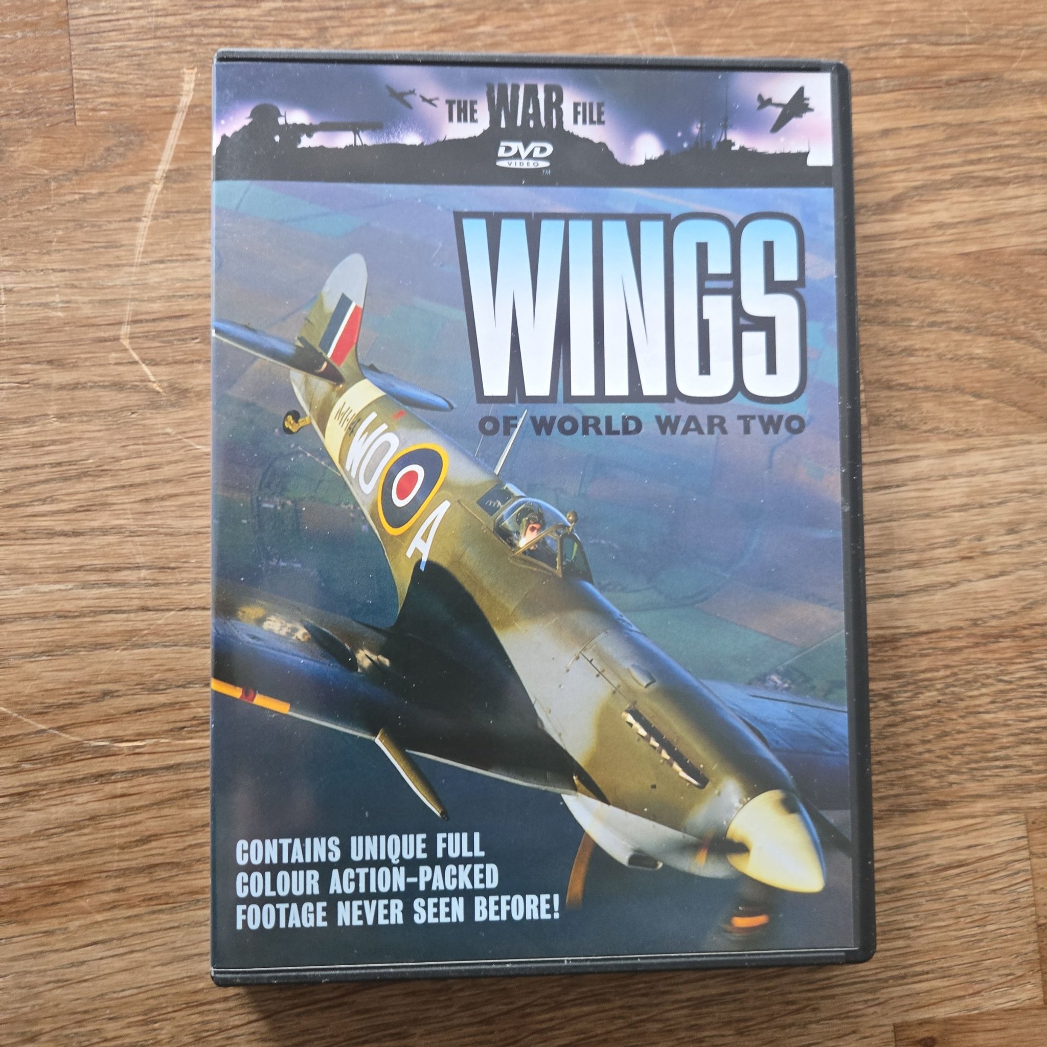 The War File - Wings of World War Two | Köp på Tradera (716012099)