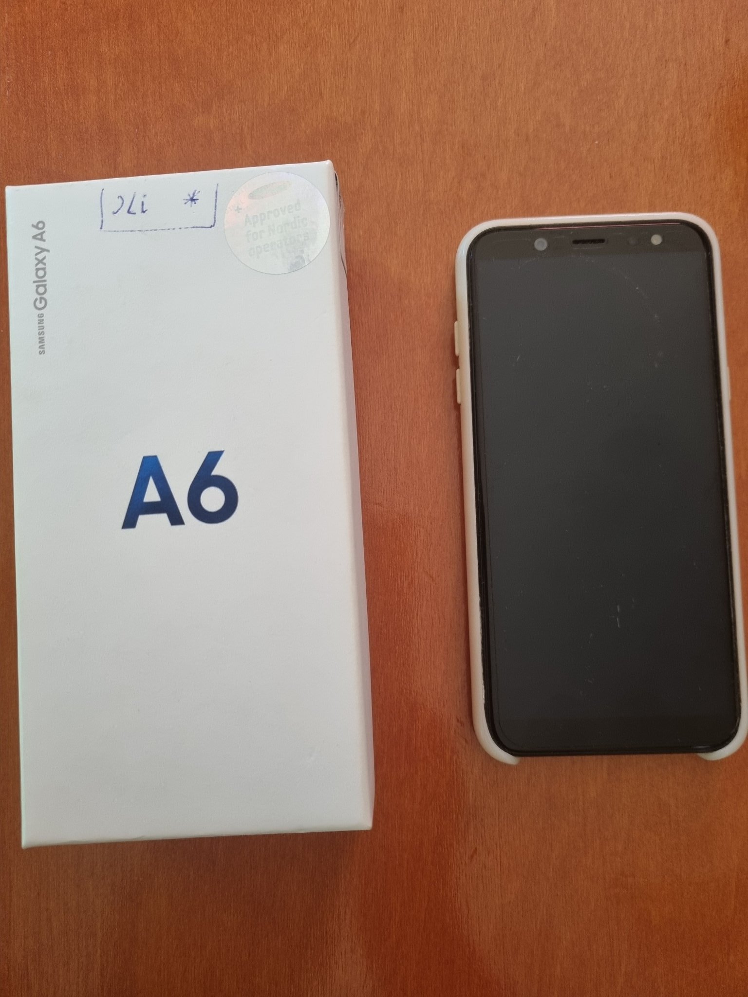 Som ny Samsung galaxy A6 64 gb (479036287) | Köp på Tradera