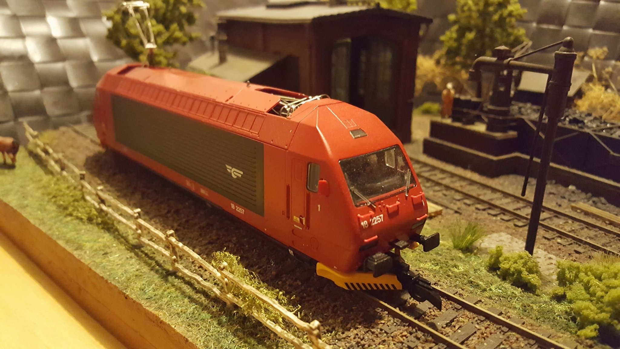 Se produkter som liknar Roco NSB el18 2257 digitalt l.. på Tradera ... Se produkter som liknar Roco NSB el18 2257 digitalt l.. på Tradera ...