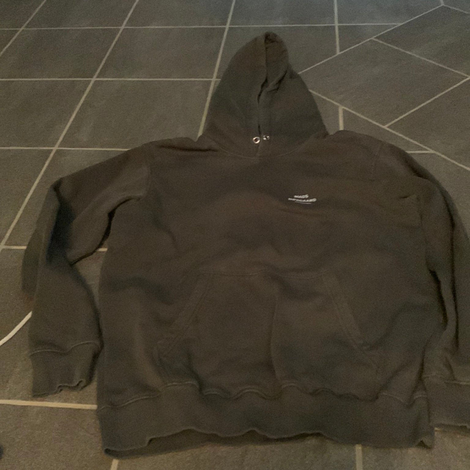 Se produkter som liknar Mads norgaard hoddie grå M på Tradera (620094744) Se produkter som liknar Mads norgaard hoddie grå M på Tradera (620094744)
