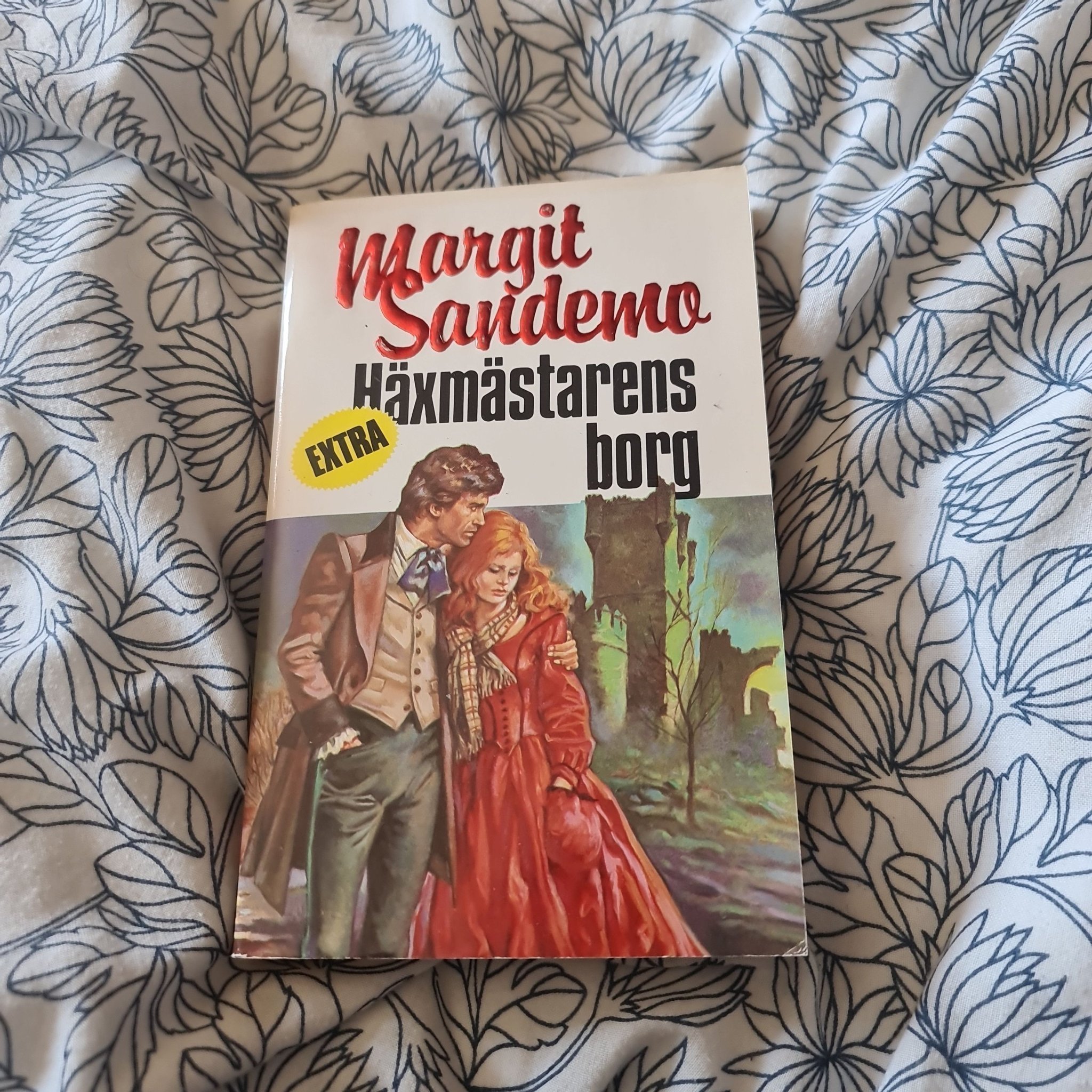 Se produkter som liknar Häxmästarens borg av Margit S.. på Tradera (695413081)