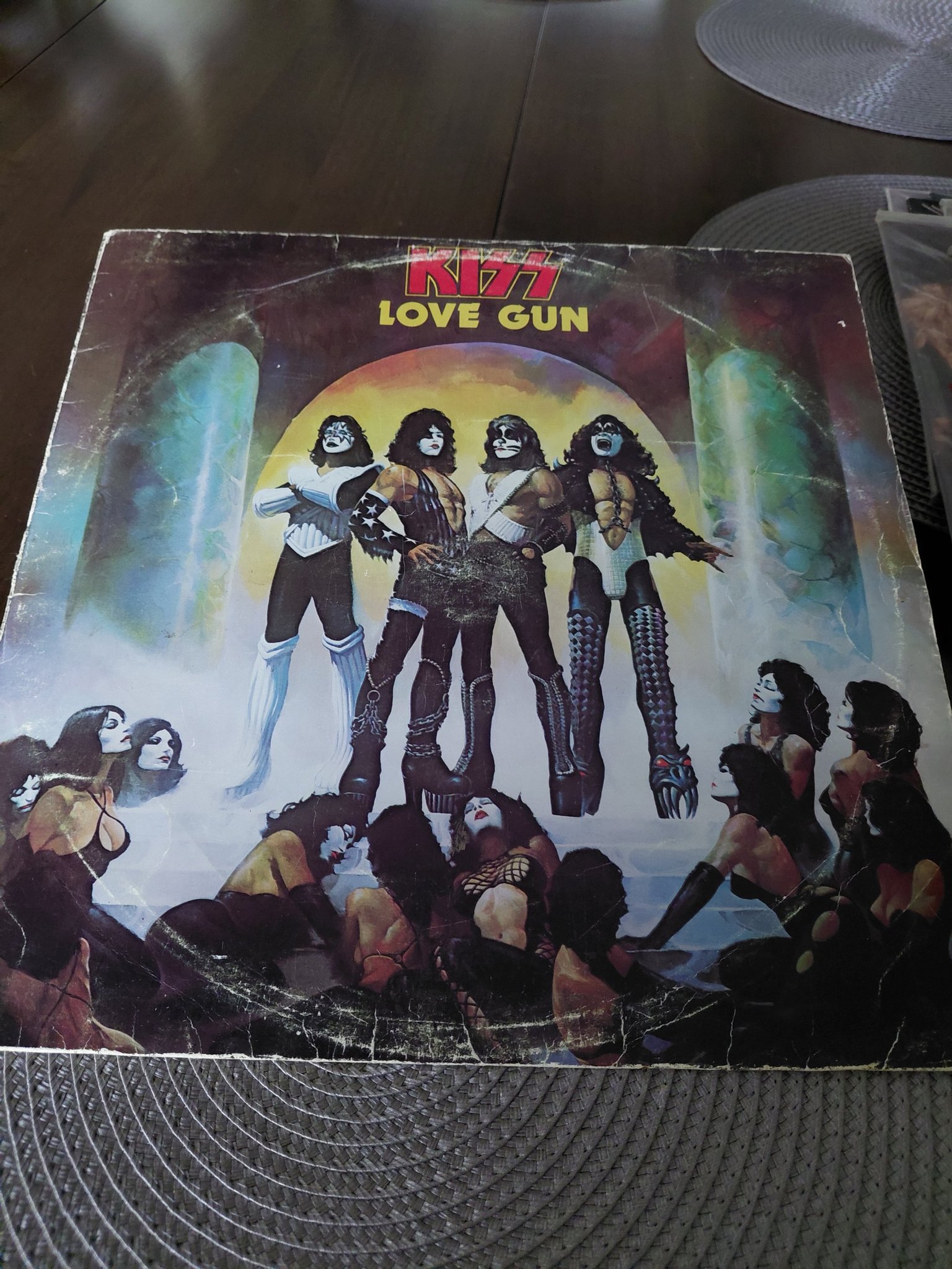 Kiss - Love Gun - LP - 1977 | Köp på Tradera (693429447)