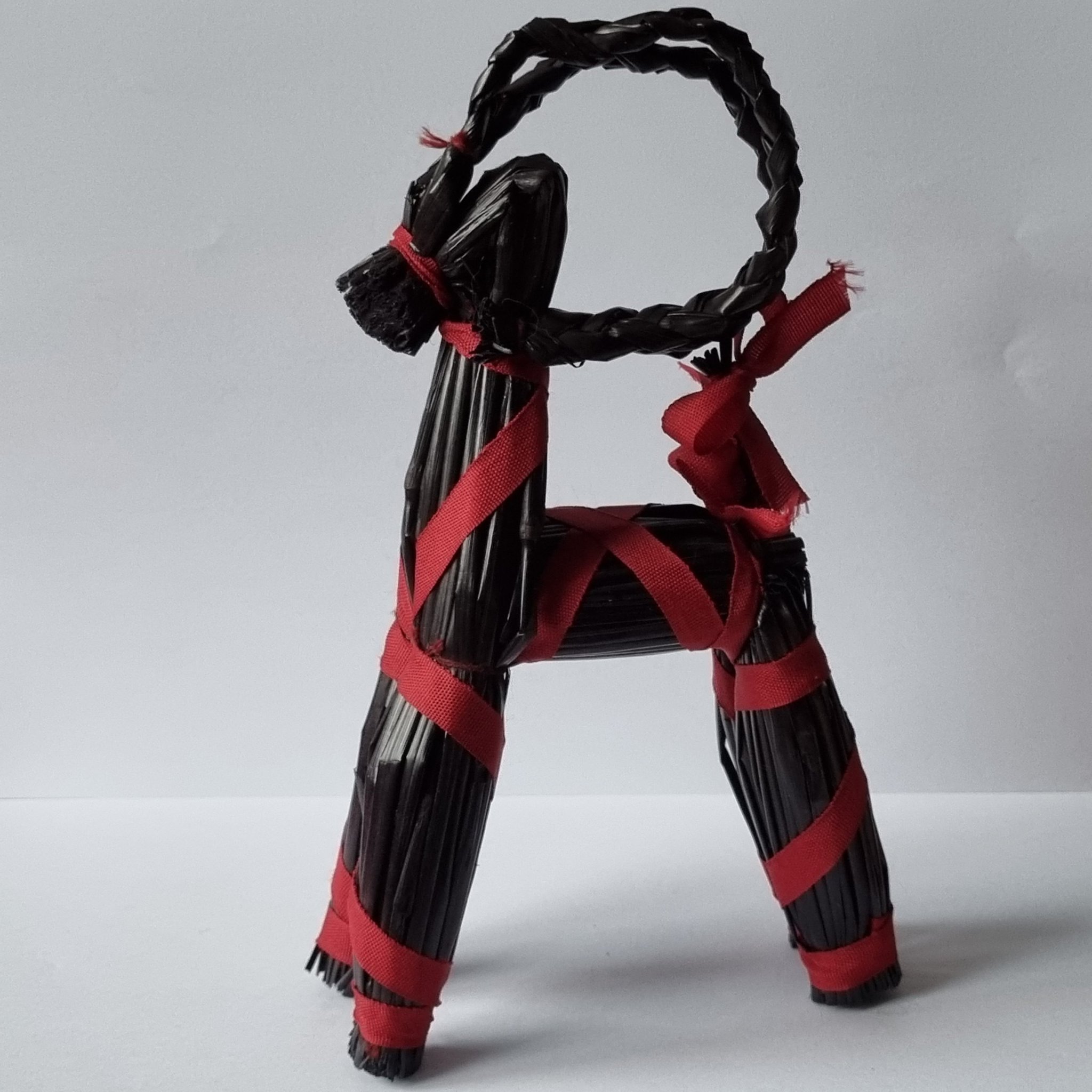 Se produkter som liknar Liten svart julbock från Ikea.. på Tradera ... Se produkter som liknar Liten svart julbock från Ikea.. på Tradera ...