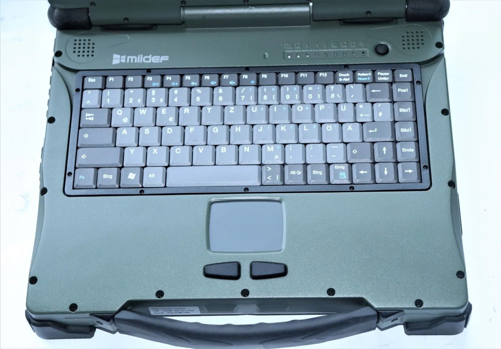 Se produkter som liknar Militär Laptop RODA Rocky RK9.. på Tradera (634622865)