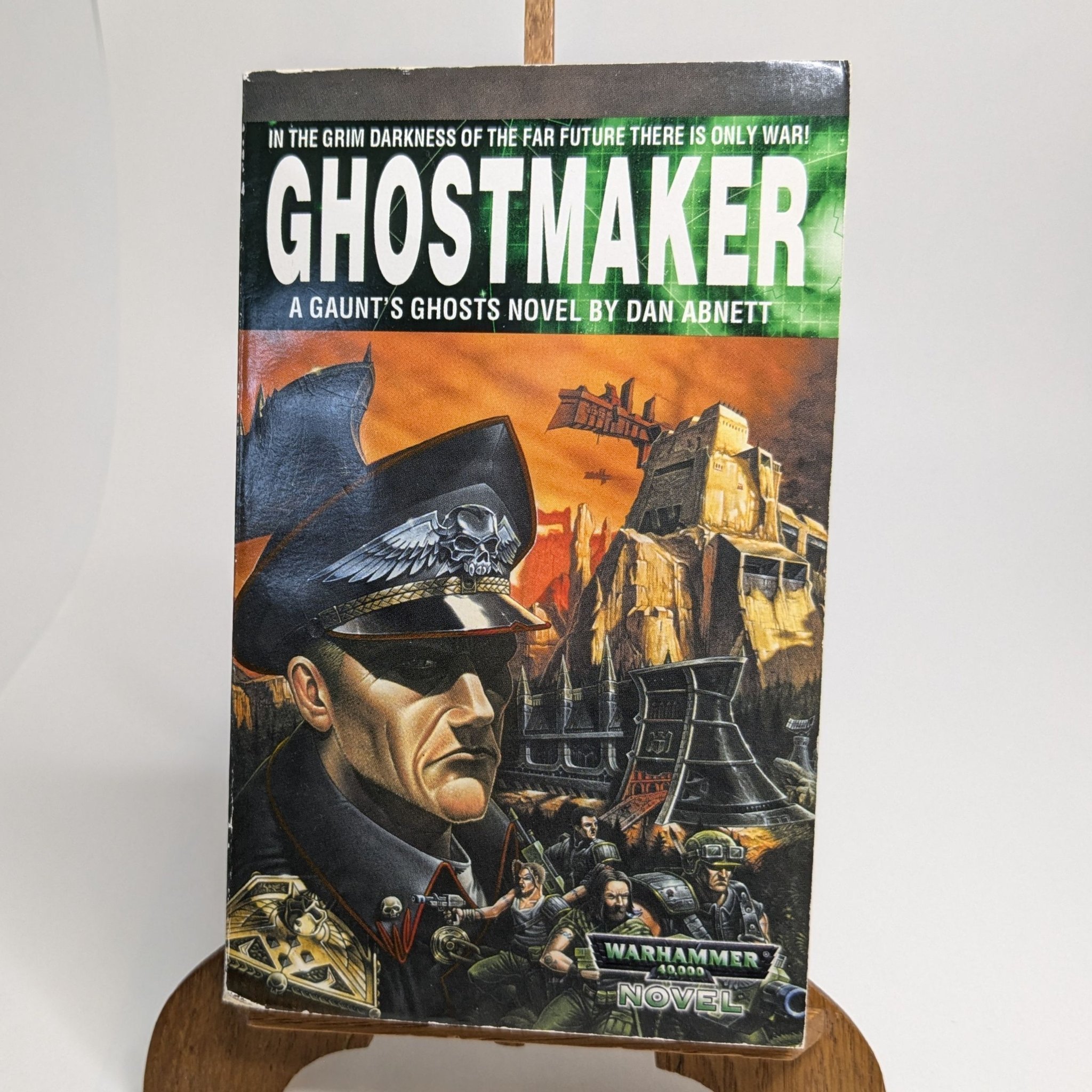 Se produkter som liknar Ghostmaker: En Gaunt's Ghosts.. på Tradera (694225391)