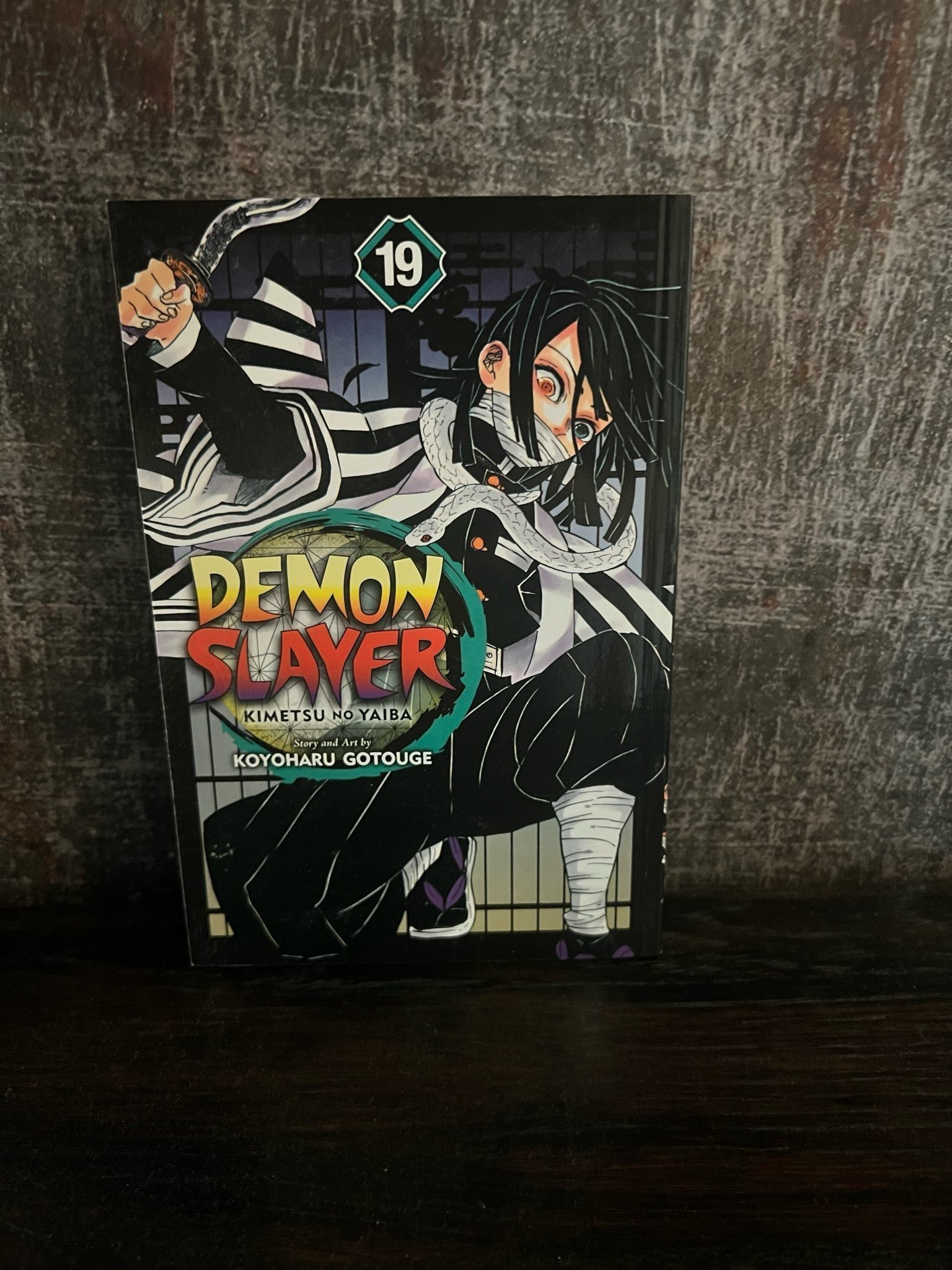 Demon Slayer: Kimetsu no Yaiba, Vol. 19 | Köp på Tradera (638782124)