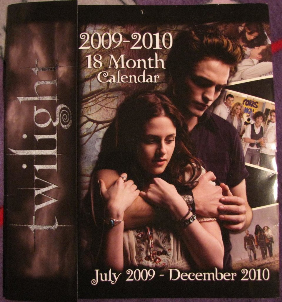 Ny Twilight Kalender 18 månader Almanacka 2009-.. | Köp på Tradera (271479354)