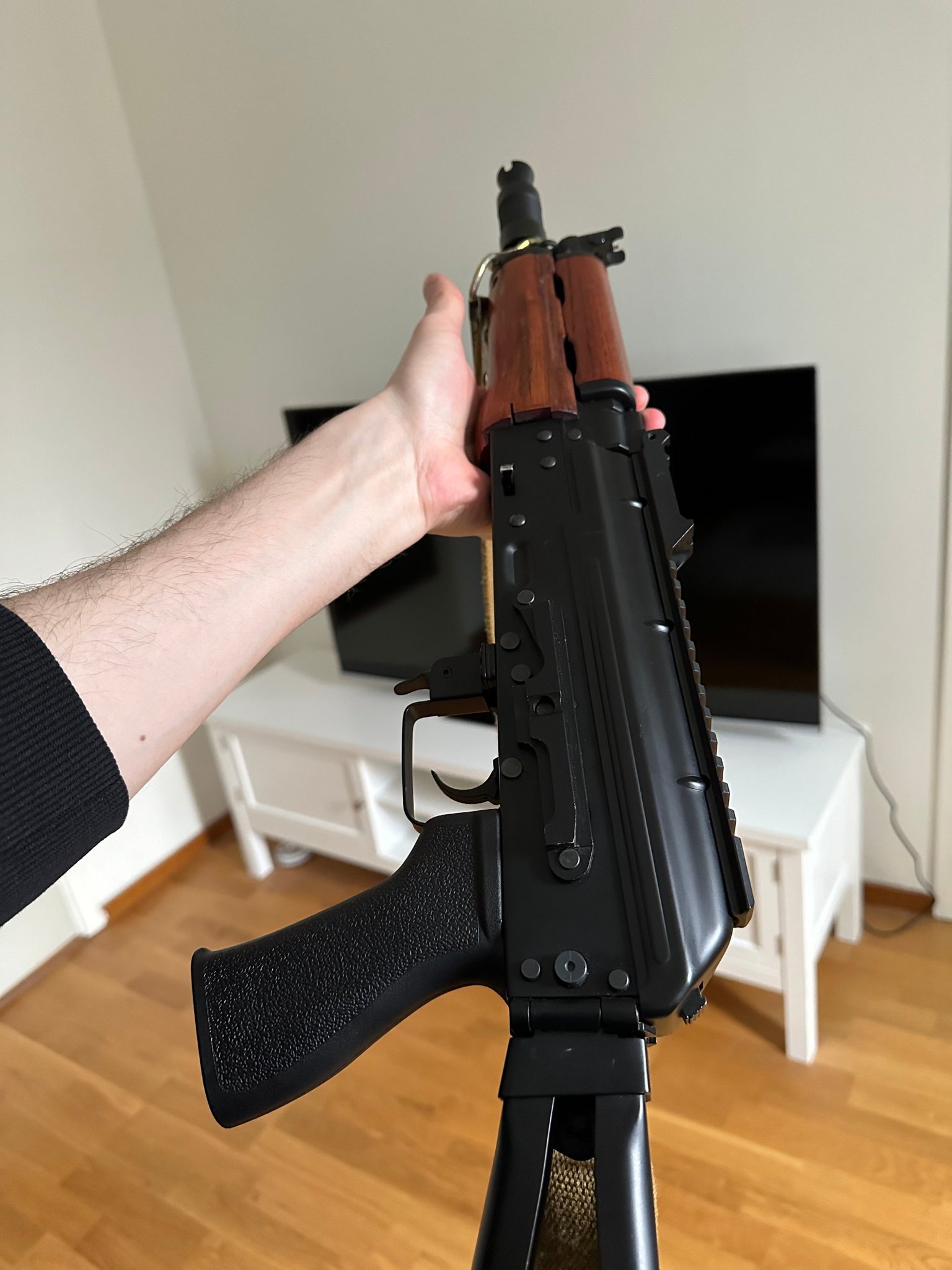 Se produkter som liknar Airsoft Cyma aks74u 045A tact.. på Tradera (626495133)