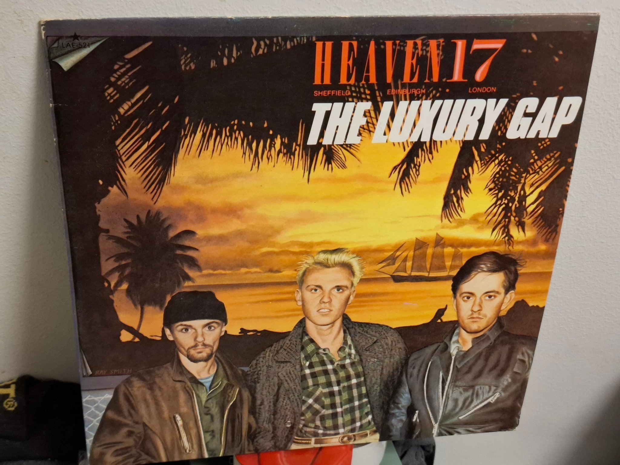 Heaven 17 - The Luxury Gap - Vinyl LP | Köp på Tradera (698575970)