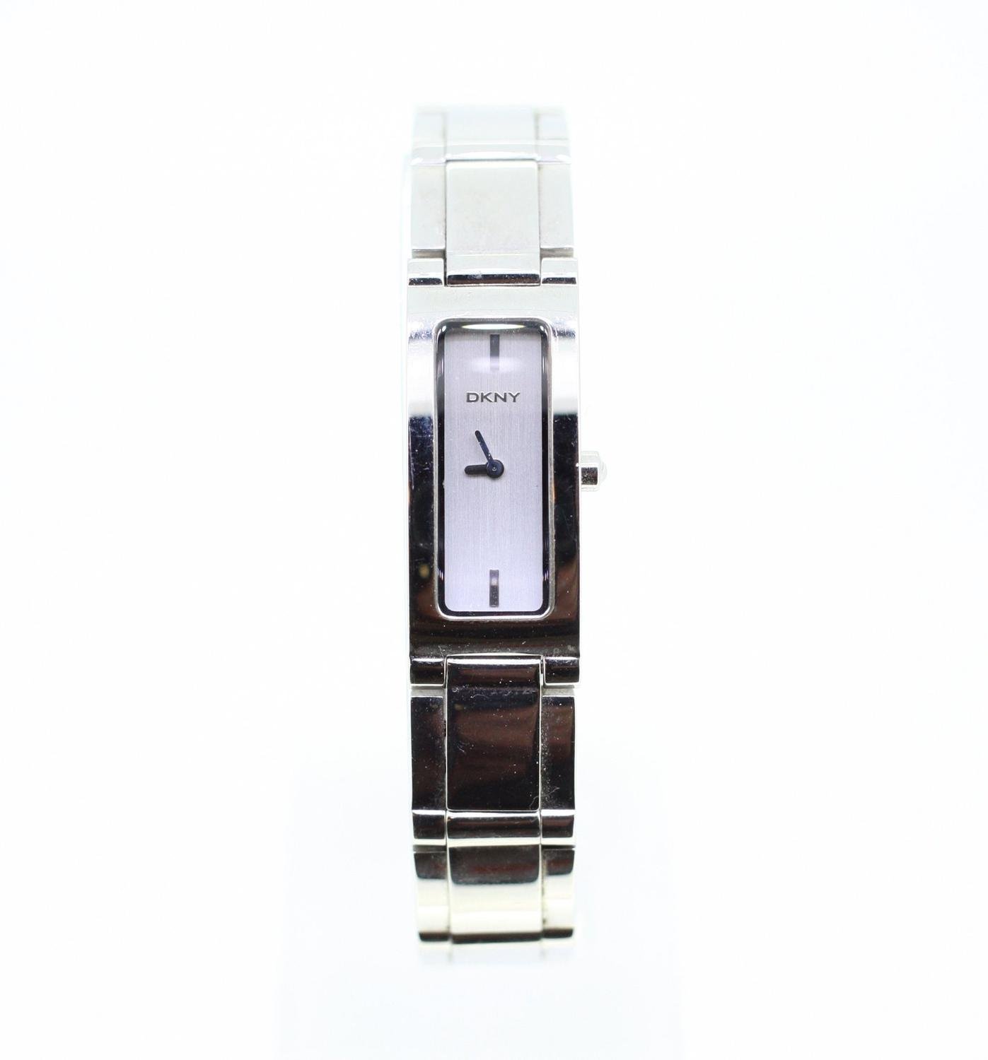 Vintage ladies DKNY Stainless Steel Watch / DKN.. (426870383) ᐈ Köp på ...