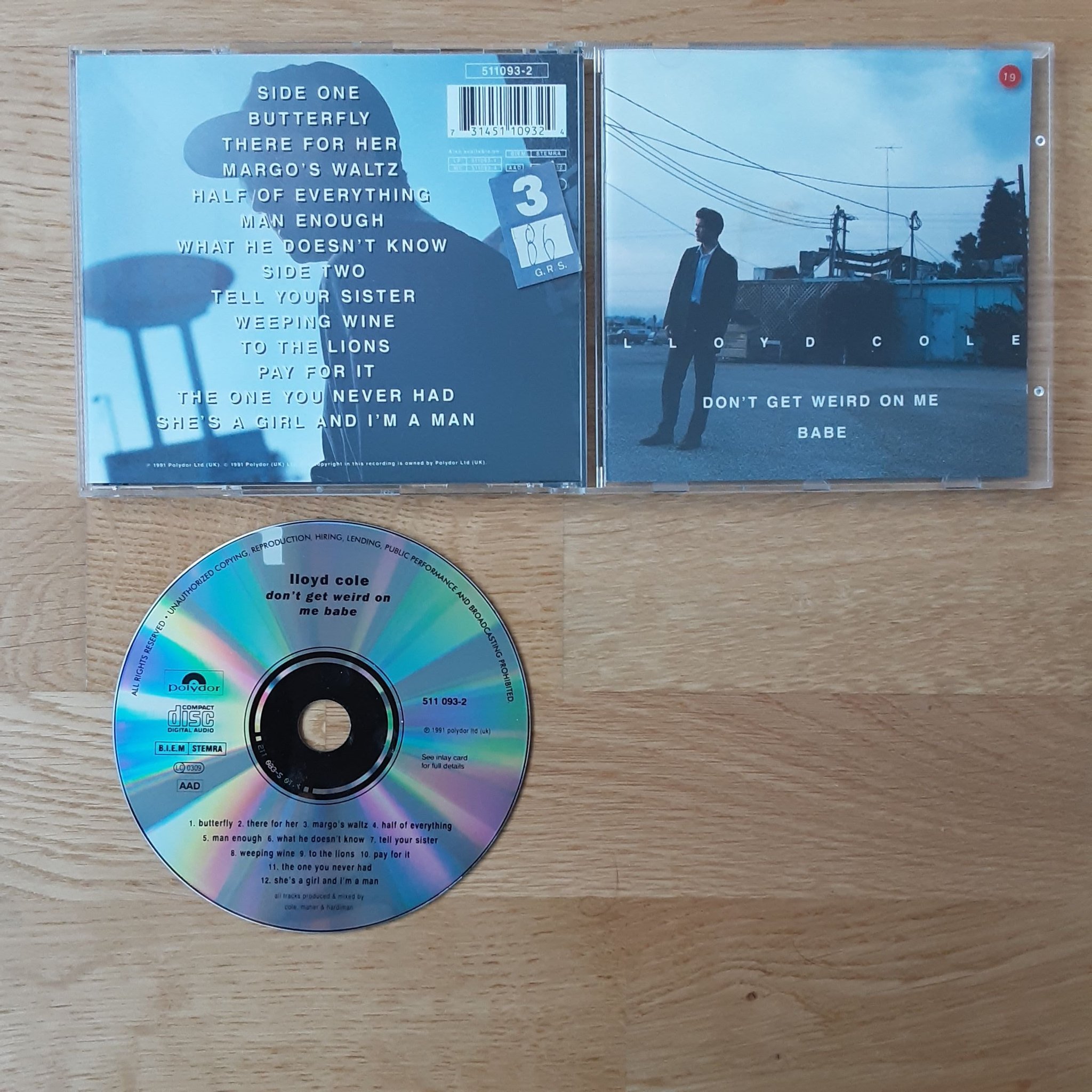 Se produkter som liknar Lloyd Cole - Don't get weird .. på Tradera ... Se produkter som liknar Lloyd Cole - Don't get weird .. på Tradera ...