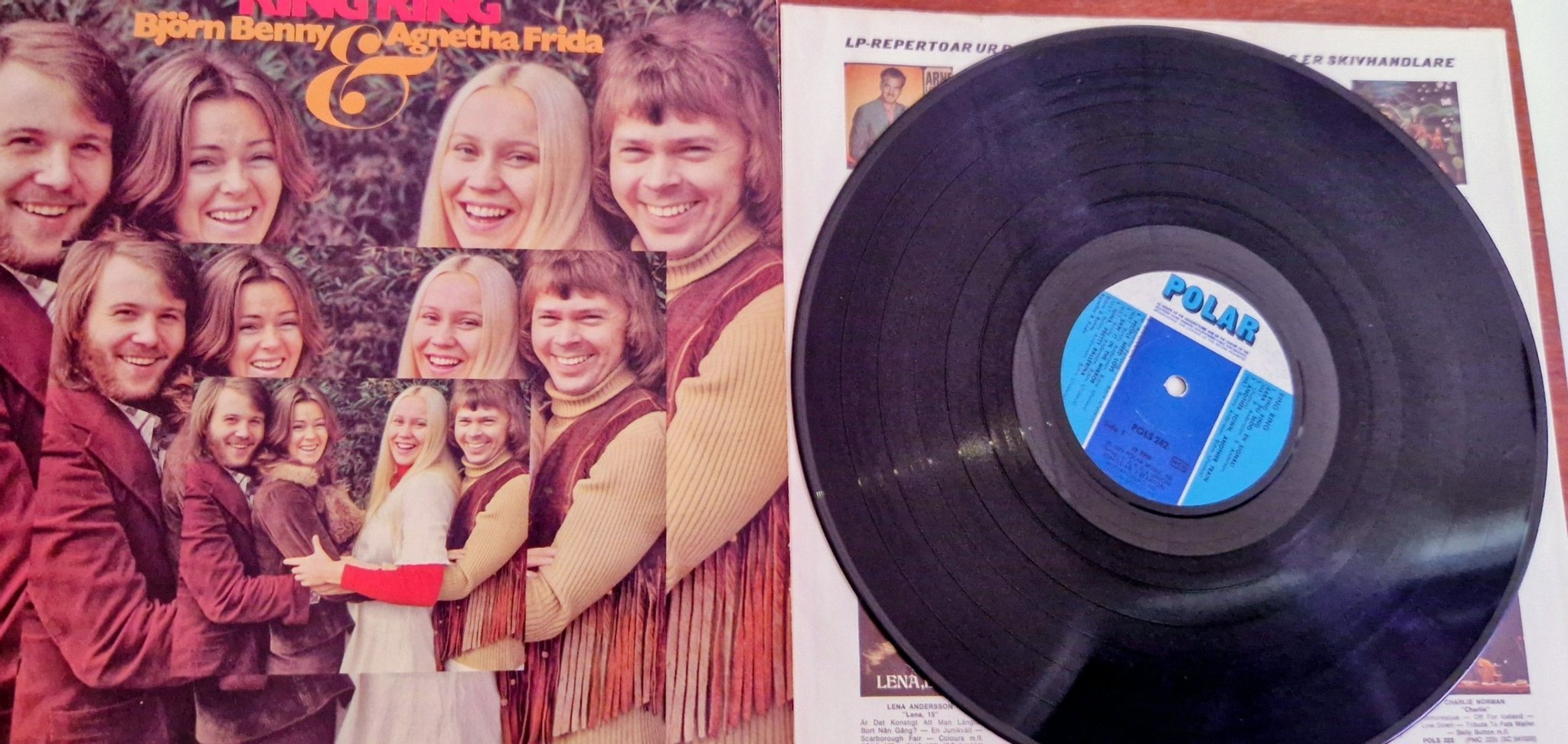 Se produkter som liknar Ring Ring - Björn Benny & Agn.. på Tradera (689869154)