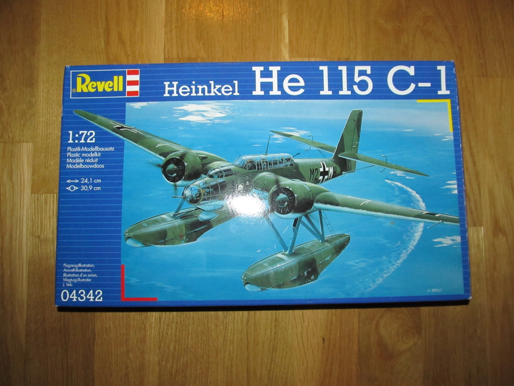 Se produkter som liknar REVELL Heinkel He 115 C-1 Sam.. på Tradera (695048147)