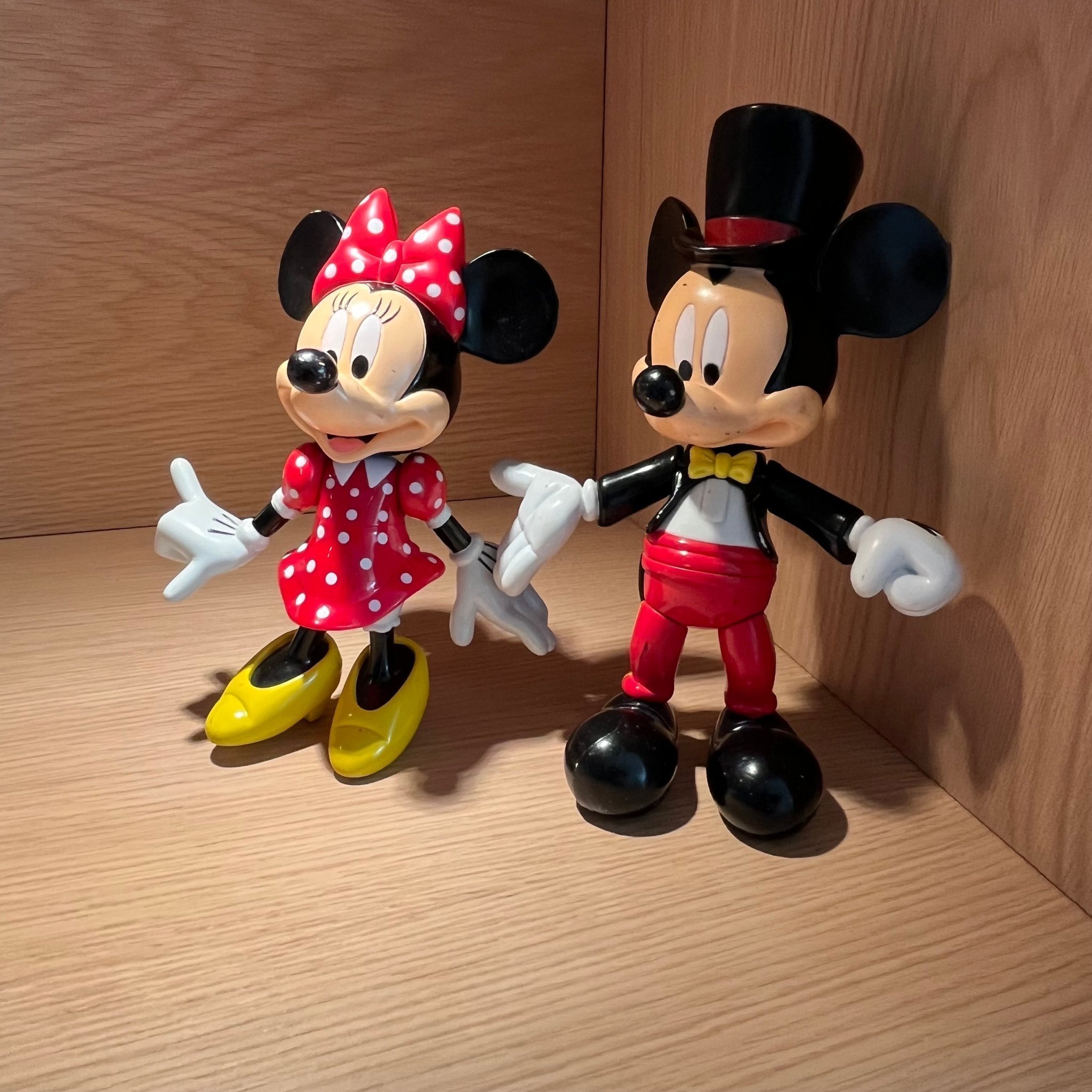 Vintage Mickey och Minnie Mouse Figurer | Köp på Tradera (686148070)