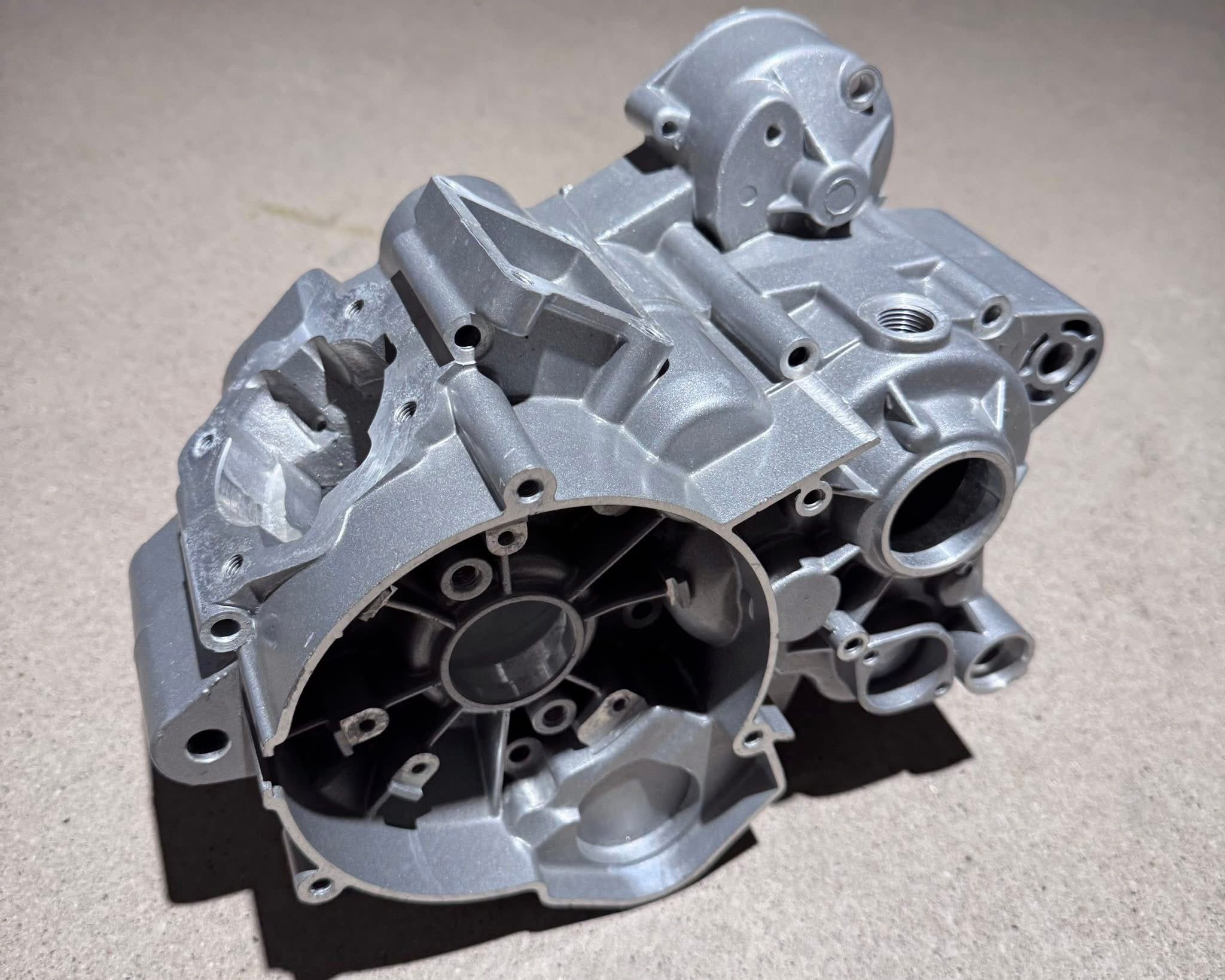 Derbi Senda original EBS motorblock | Köp på Tradera (686238634)