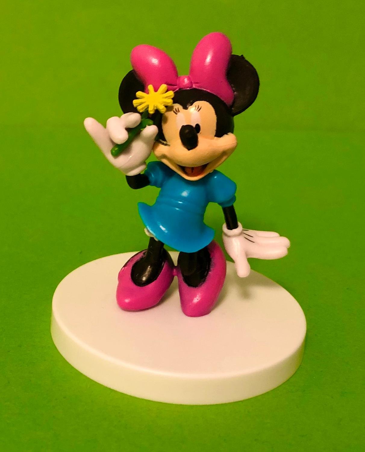 Ny Mimmi Disney figur i plast på vit bas, Samla.. | Köp på Tradera (474257481)