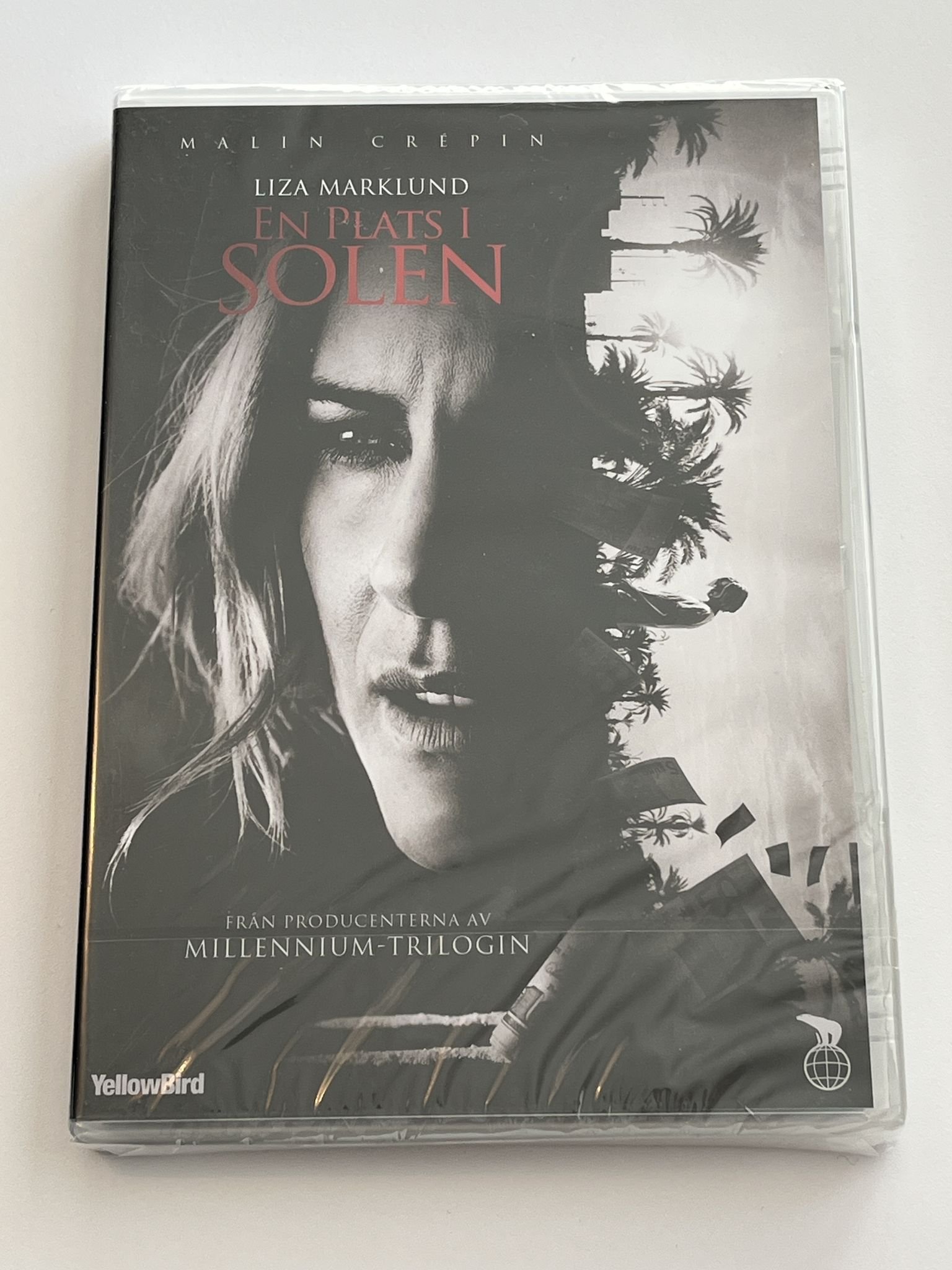 En plats i solen (Liza Marklund). Inplastad DVD | Köp på Tradera (673999833)