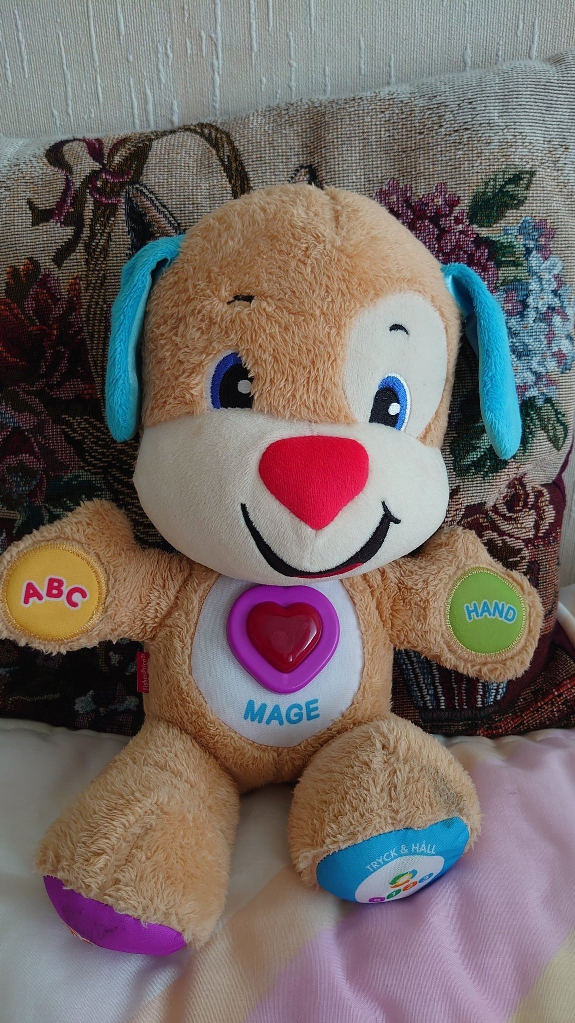 Se produkter som liknar Fisher Price interaktiv hund .. på Tradera ...