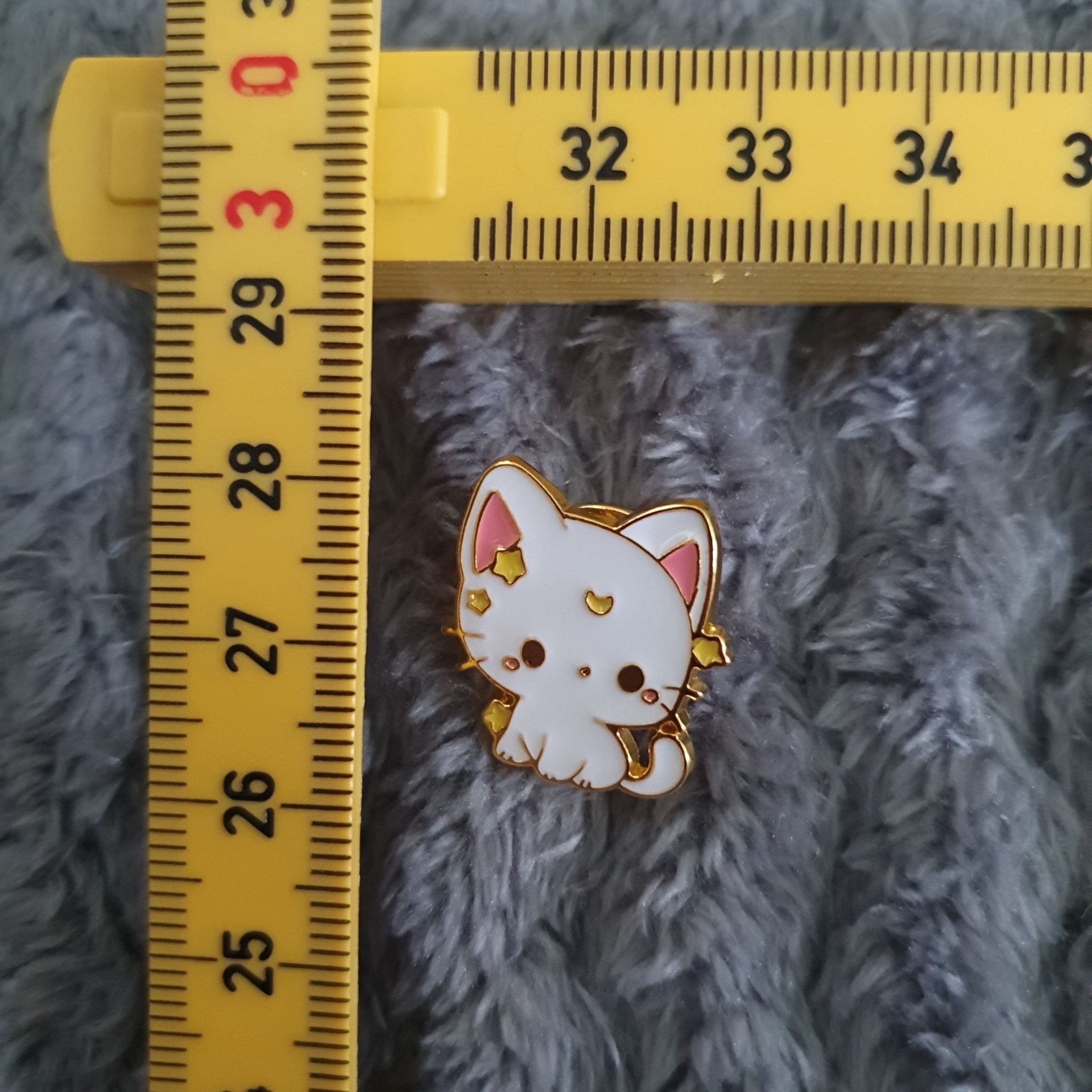 Sailor Moon katt pin | Köp på Tradera (693521981)