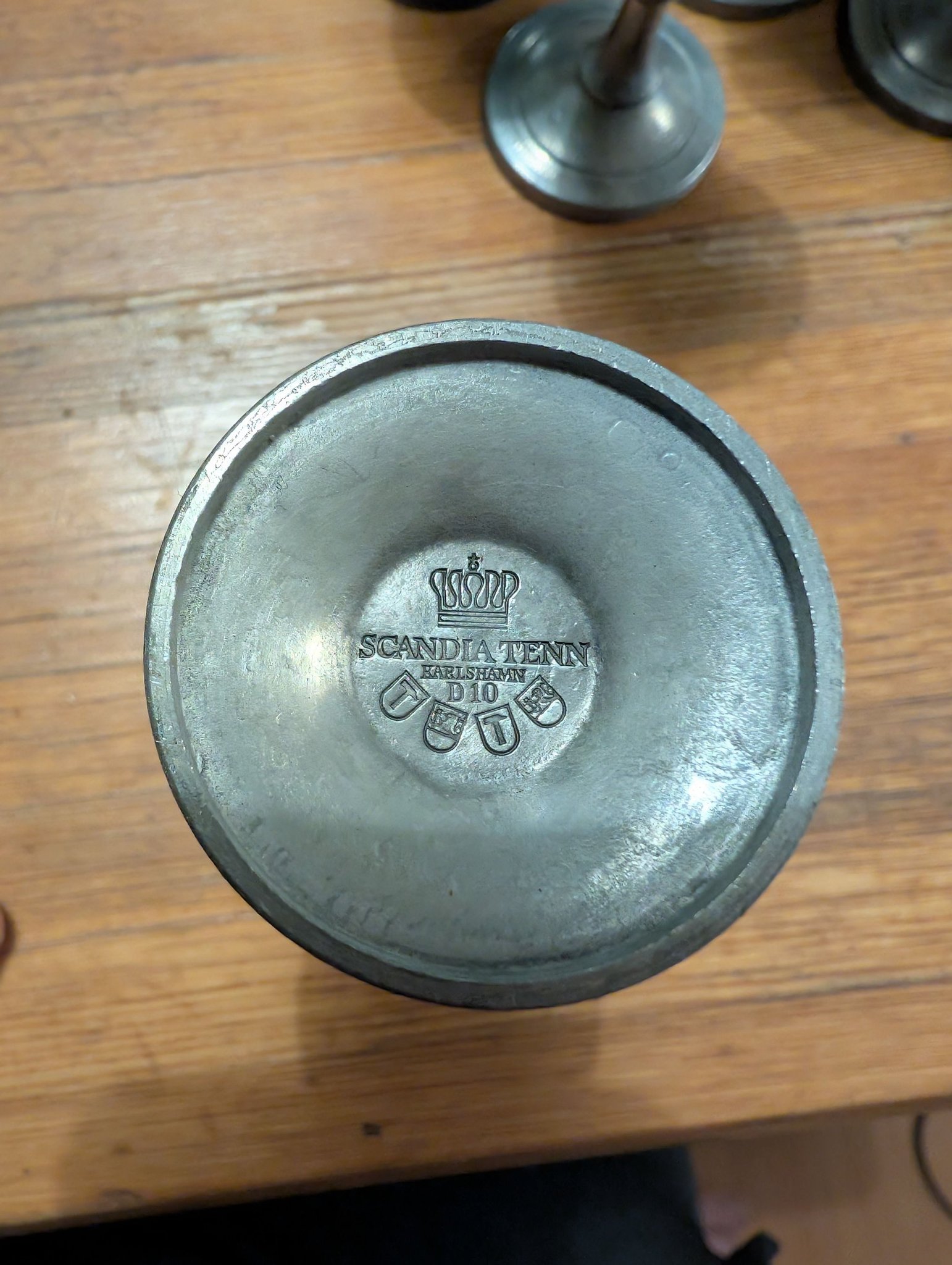 Se produkter som liknar Scandia Tenn Karlshamn D10 sn.. på Tradera (693814134)