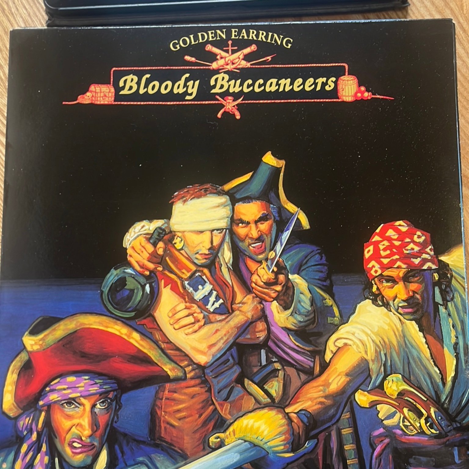GOLDEN EARRING-BLODY BUCCANEERS | Köp på Tradera (638695786)