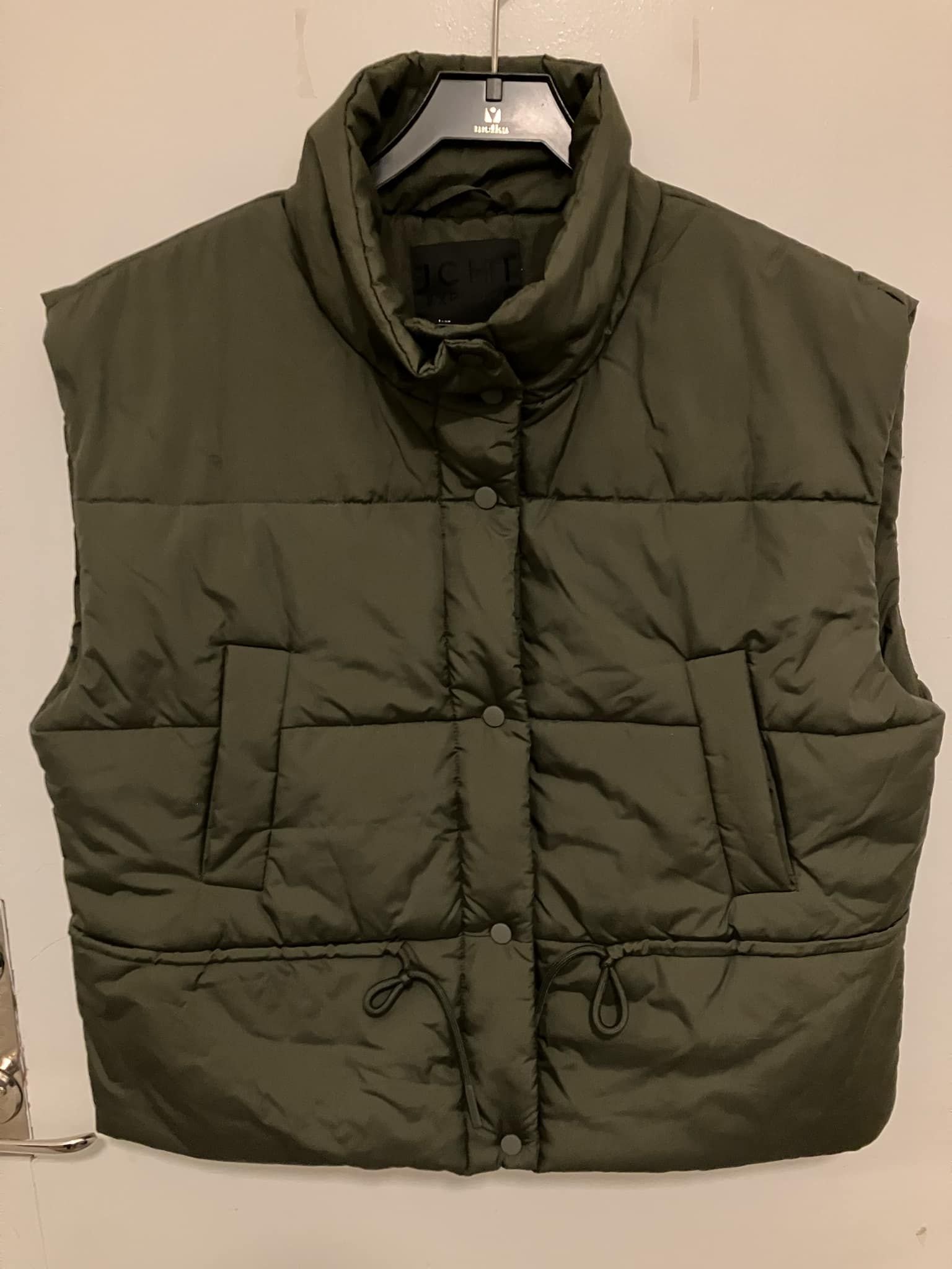 Snygg och har varm termoväst från ICHI | Köp på Tradera (693667933)