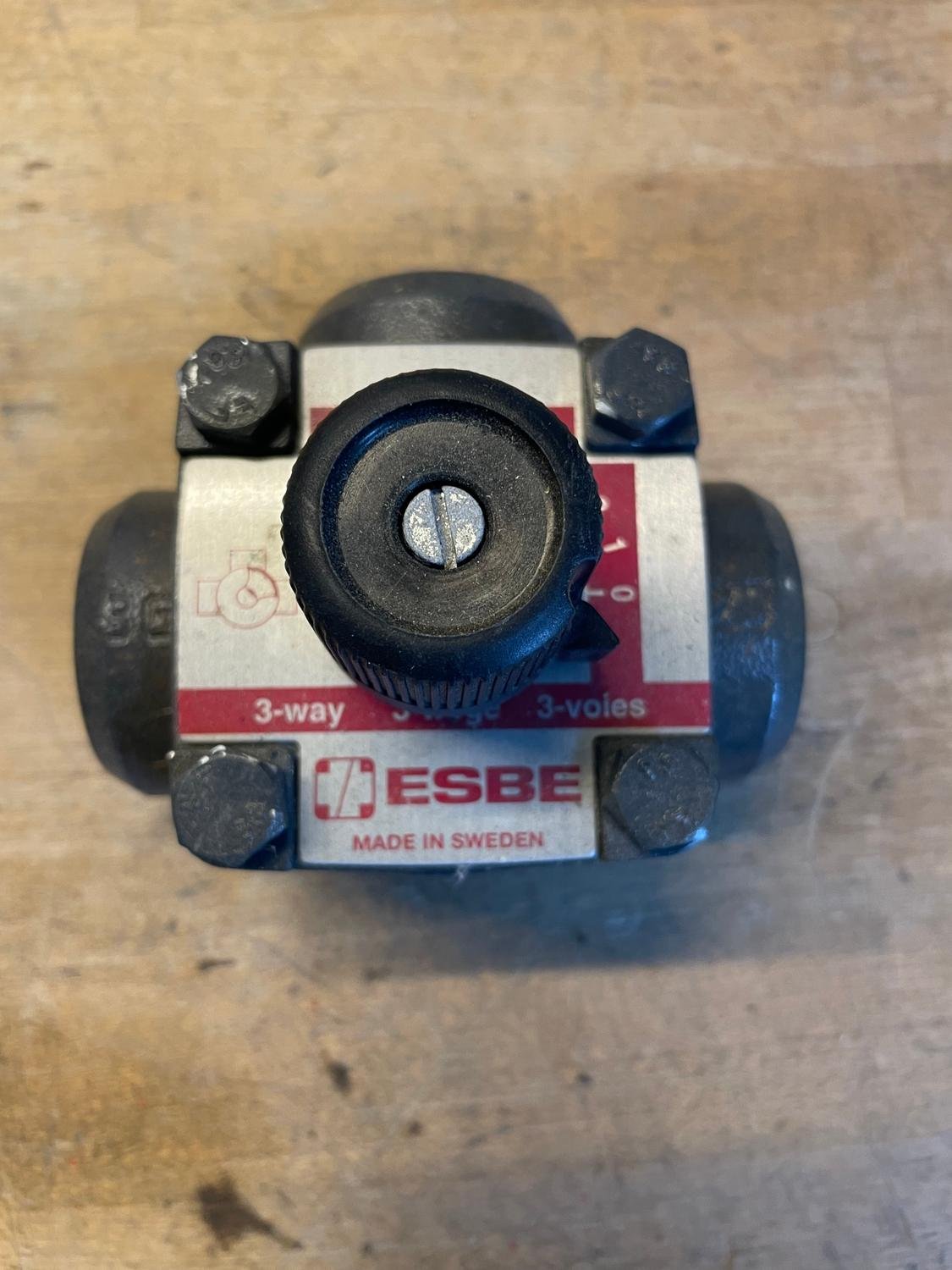 Esbe Shuntventil | Köp på Tradera (602894073)