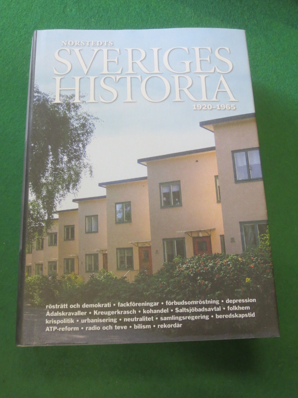 Se produkter som liknar Sveriges Historia 1920-1965 a.. på Tradera (637988065)