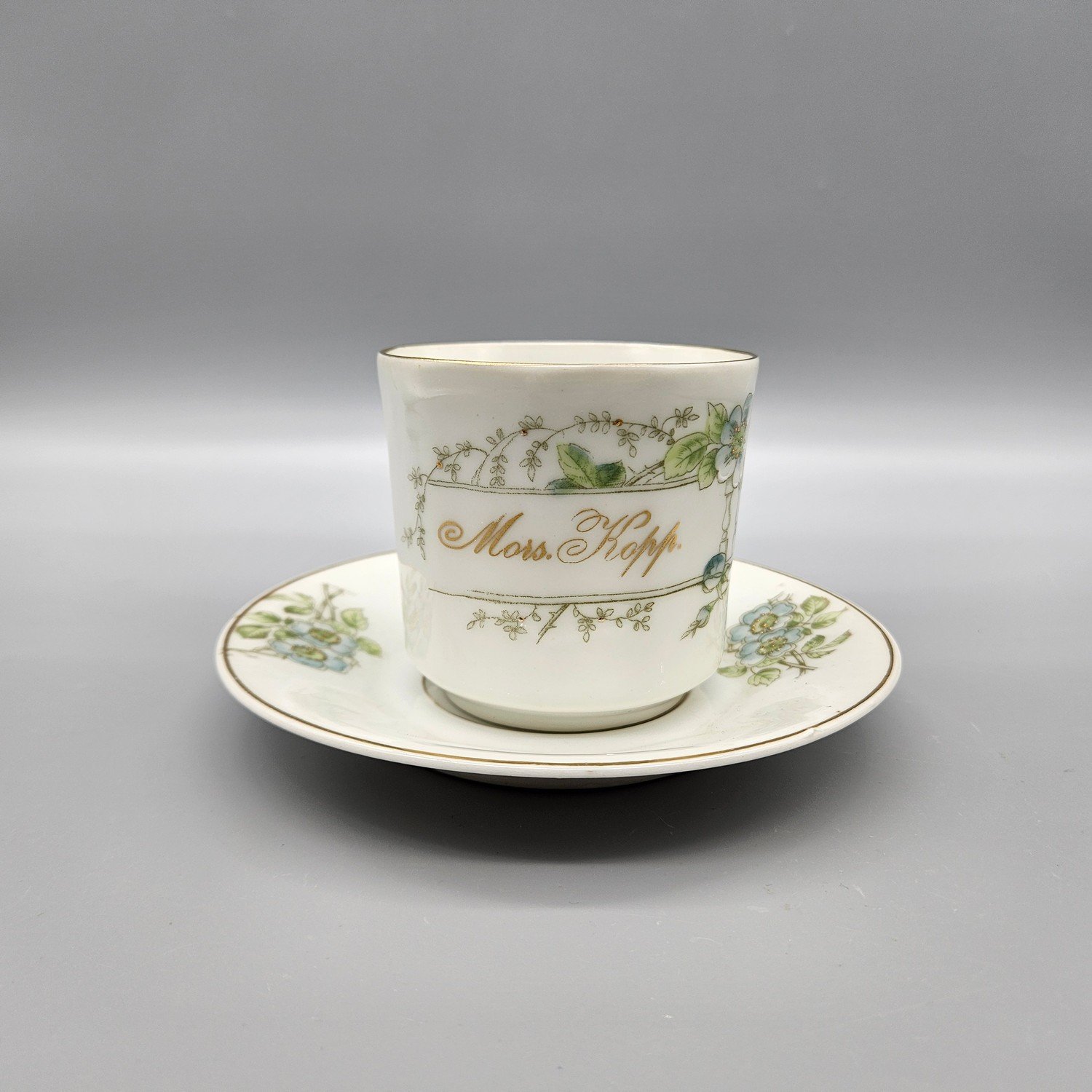 Mors kopp med fat - Altwass.. | Köp från SakLetarHyllan på Tradera (602024055)