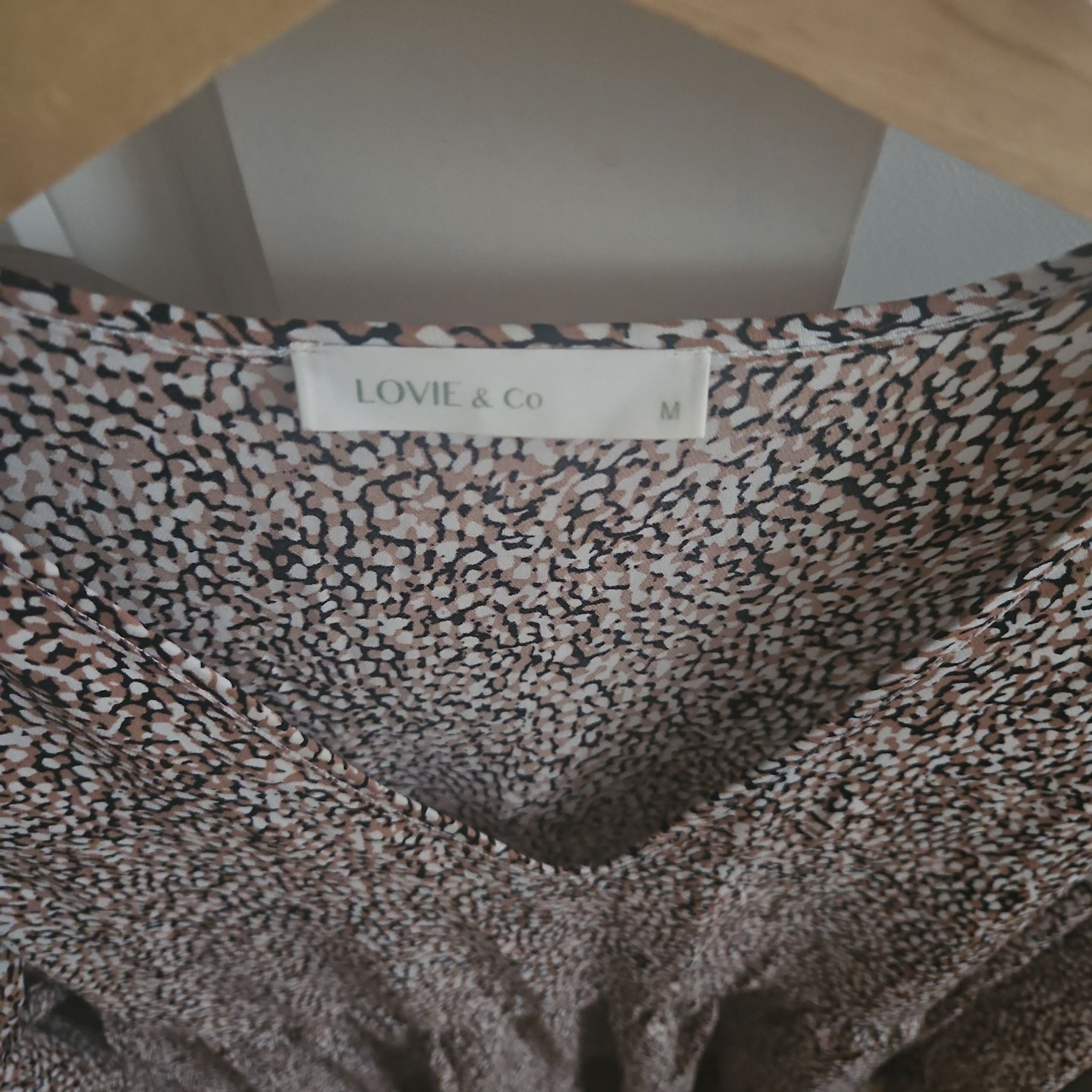 Lovie & Co flerfärgade klänning, storlek M | Köp på Tradera (703212215)