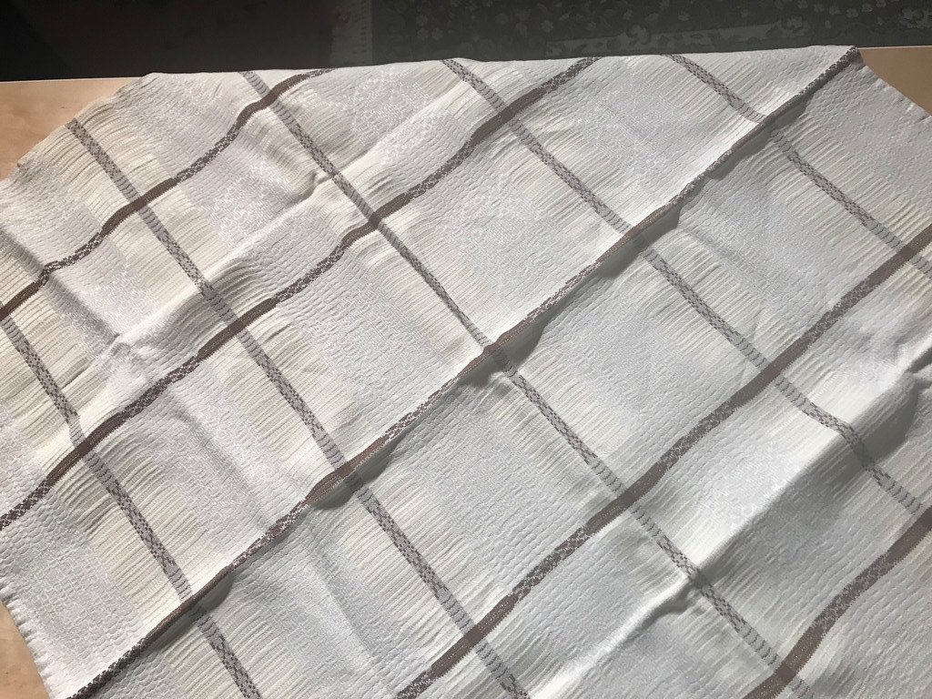 Rutig duk i beige och brunt | Köp från MorfarsLada på Tradera (674136859)