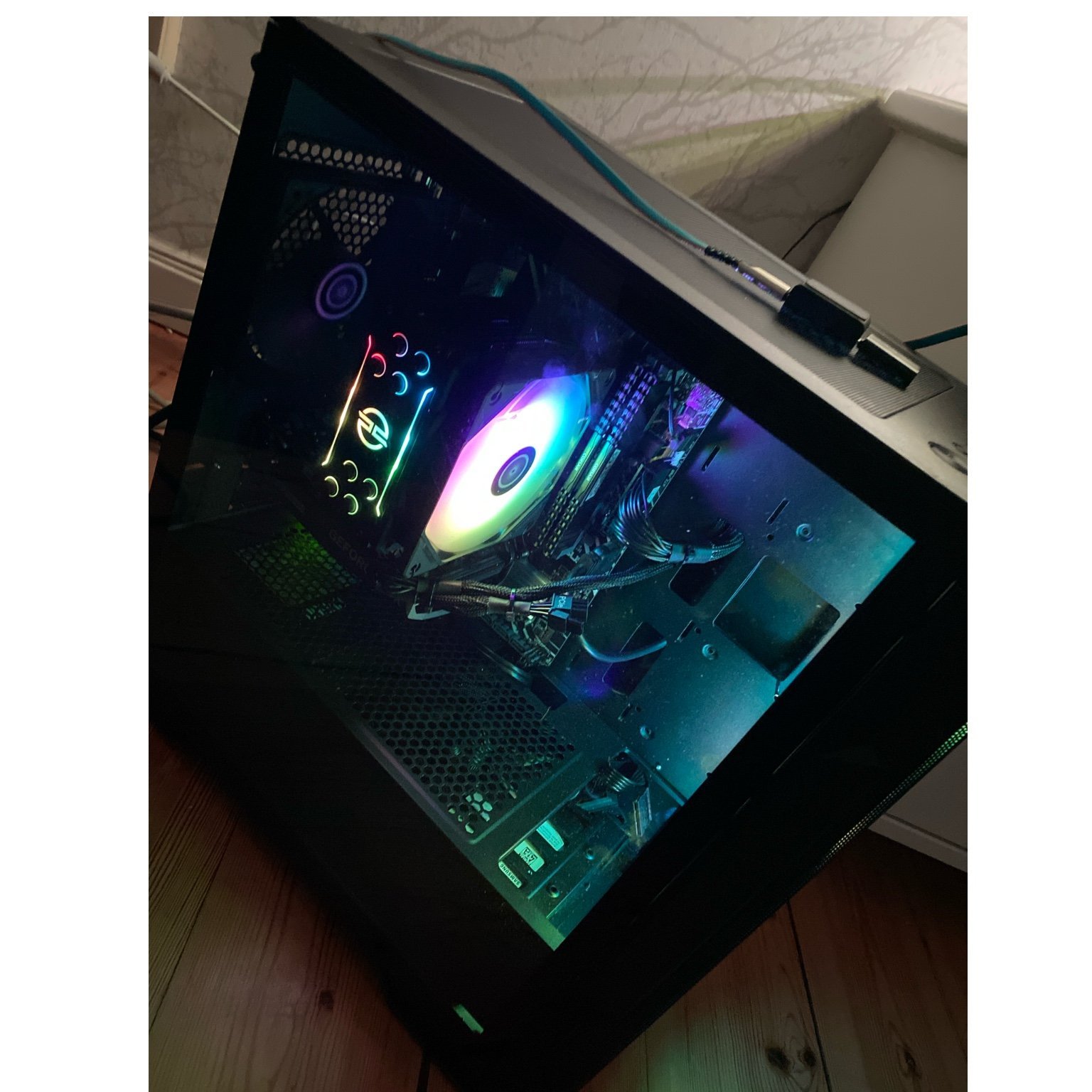 Se produkter som liknar PCSpecialist Core 220 i5-12F/.. på Tradera ... Se produkter som liknar PCSpecialist Core 220 i5-12F/.. på Tradera ...