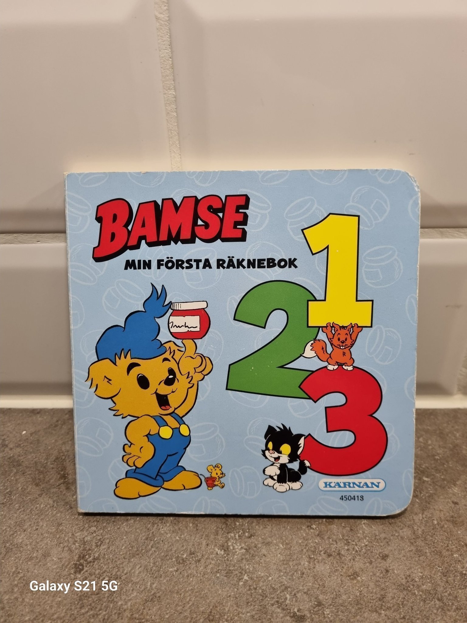 Se produkter som liknar Bamse min första räknebok på Tradera (689245402)