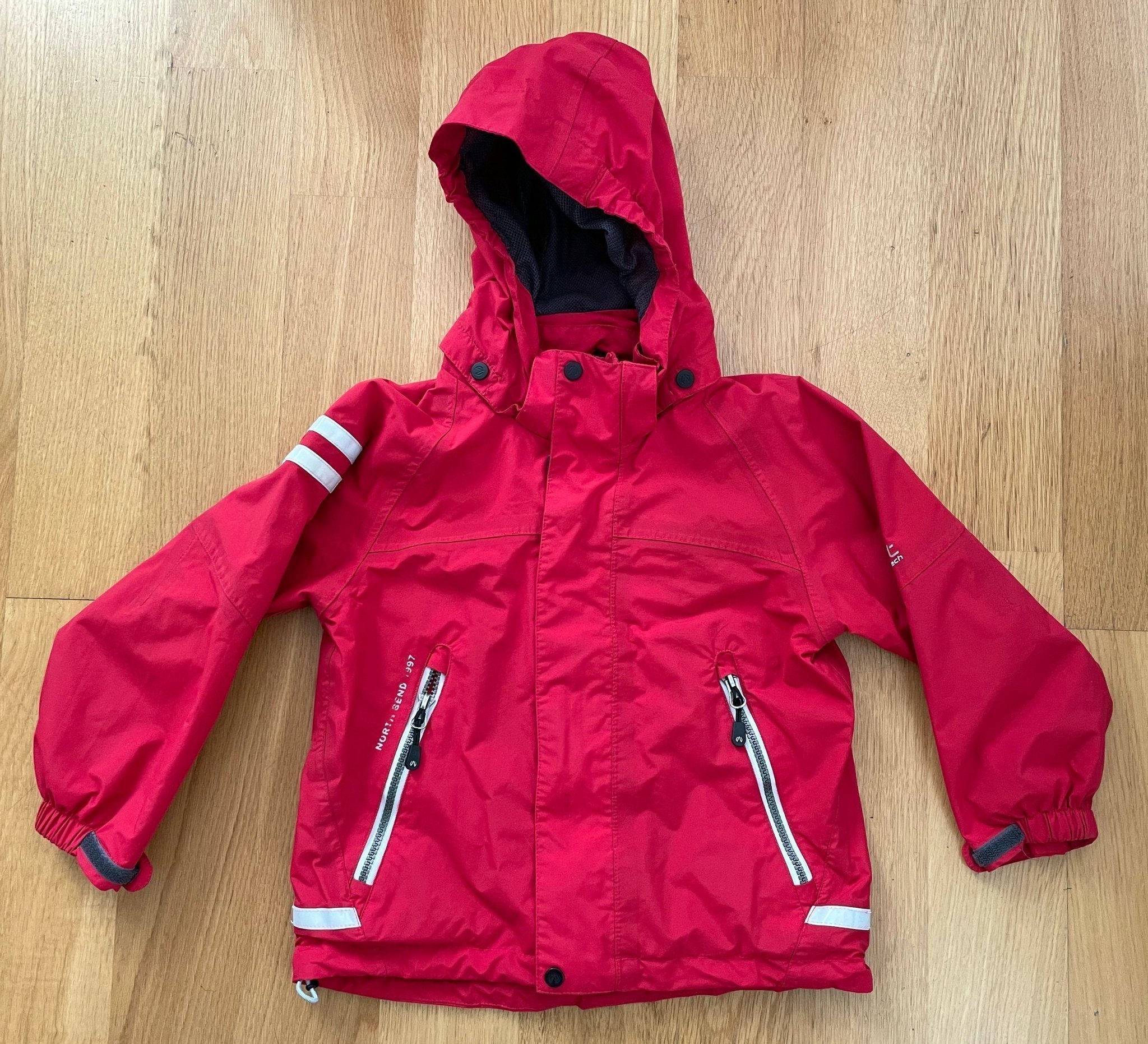 North Bend skaljacka str 104/110 | Köp på Tradera (700049166)