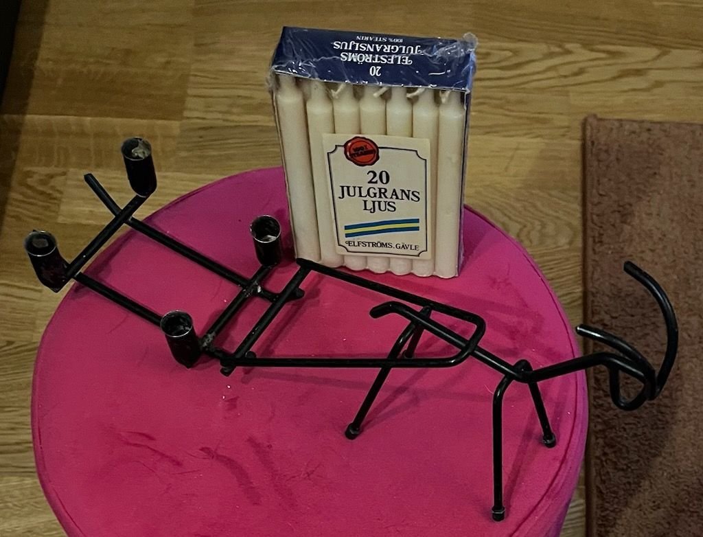 Se produkter som liknar Smide gammal Julbock med släd.. på Tradera ... Se produkter som liknar Smide gammal Julbock med släd.. på Tradera ...