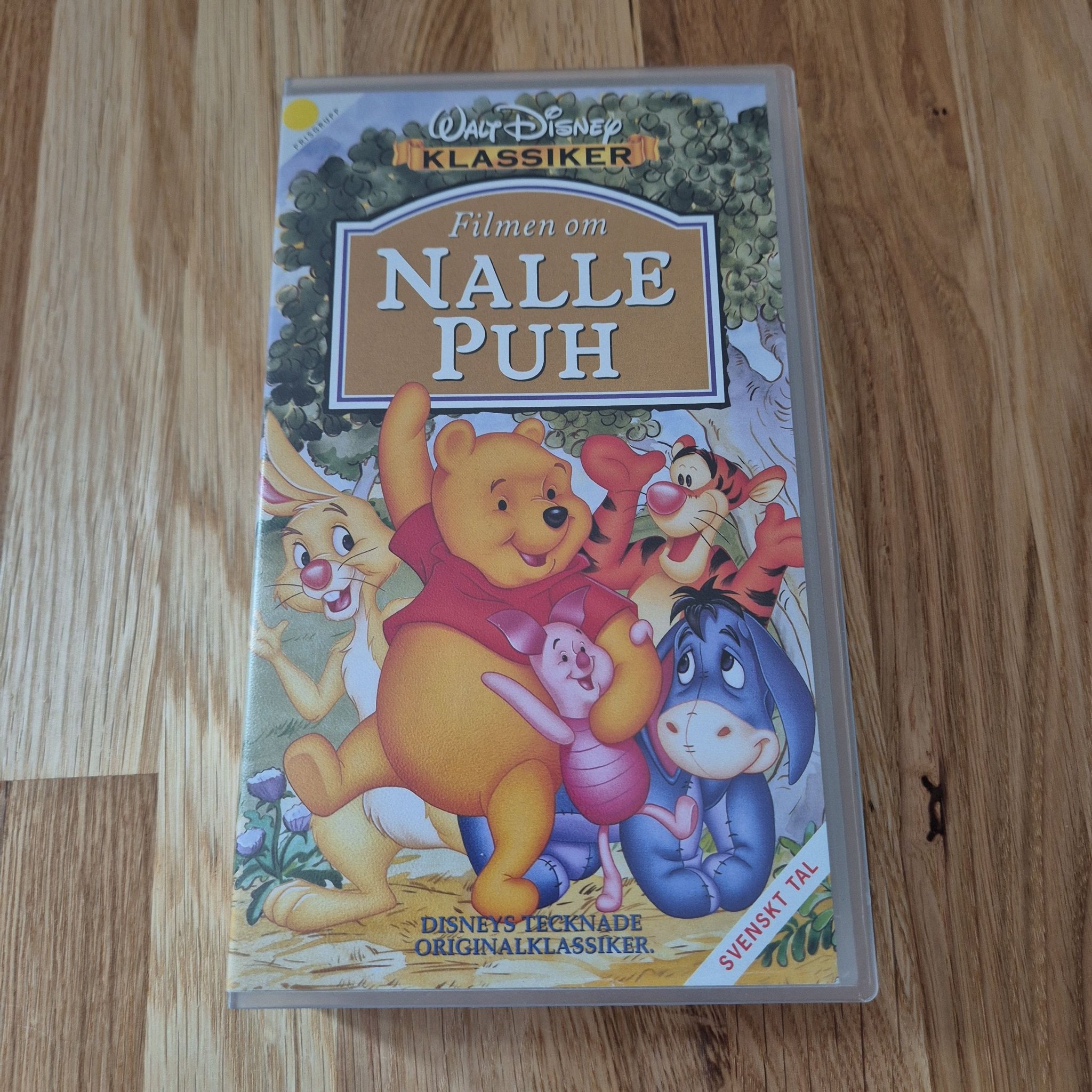 Se produkter som liknar Nalle Puh - Walt Disney Klass.. på Tradera (685727148)