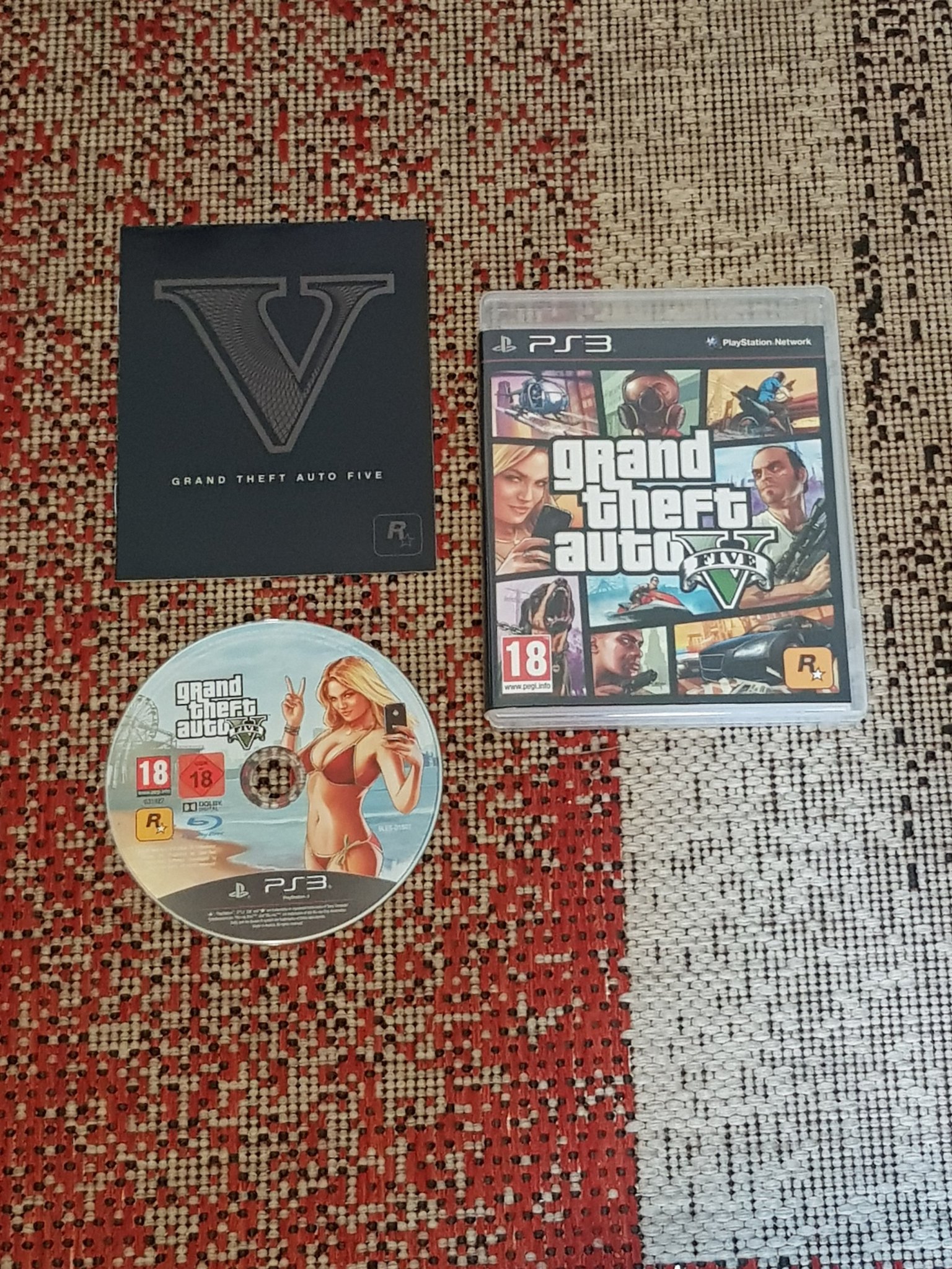 Playstation 3 GTA / Grand Theft Auto 5 (2) (417224205) ᐈ Köp på Tradera