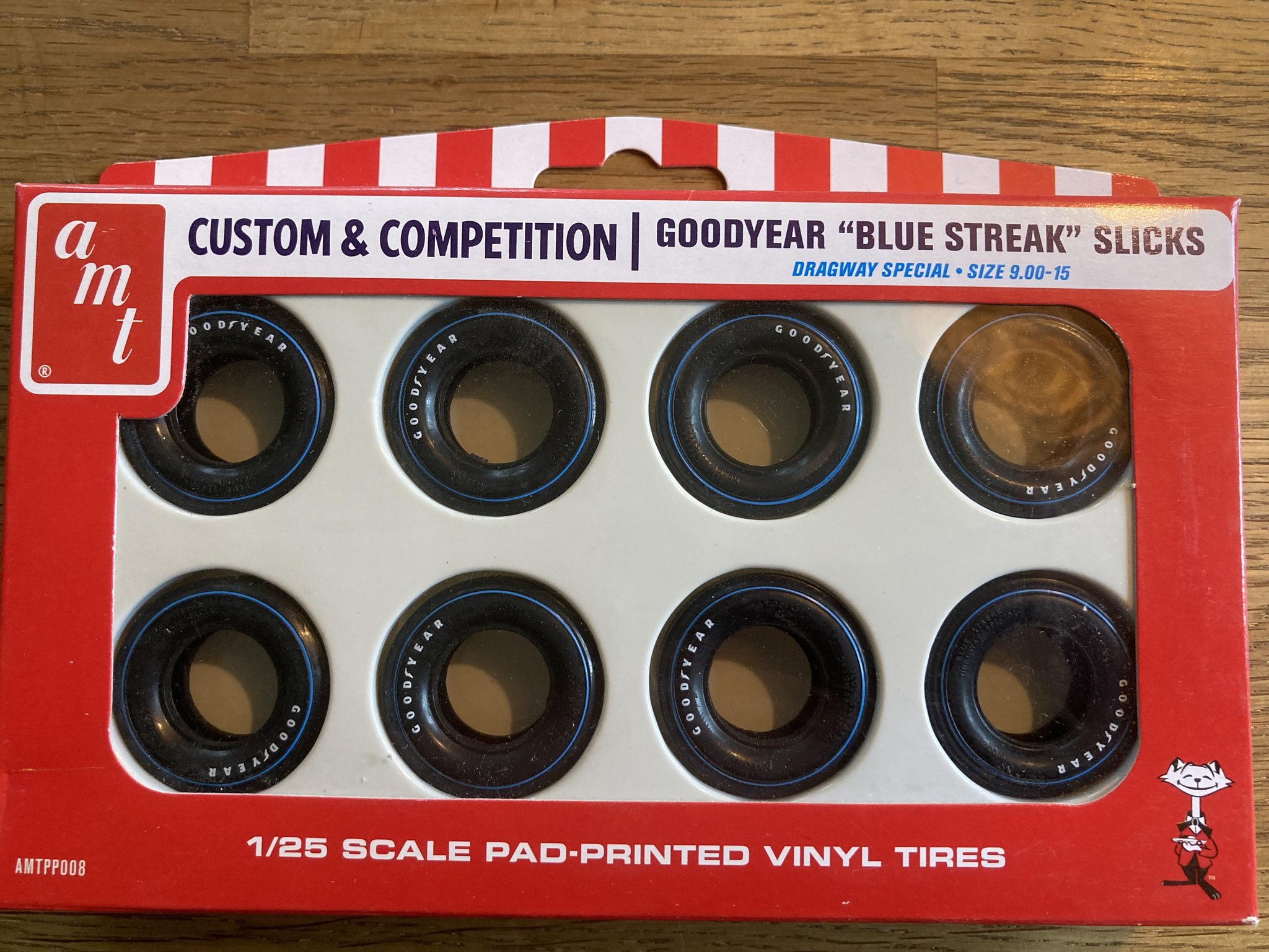 Se produkter som liknar AMT Goodyear "Blue Streak" Sl.. på Tradera (632578493)