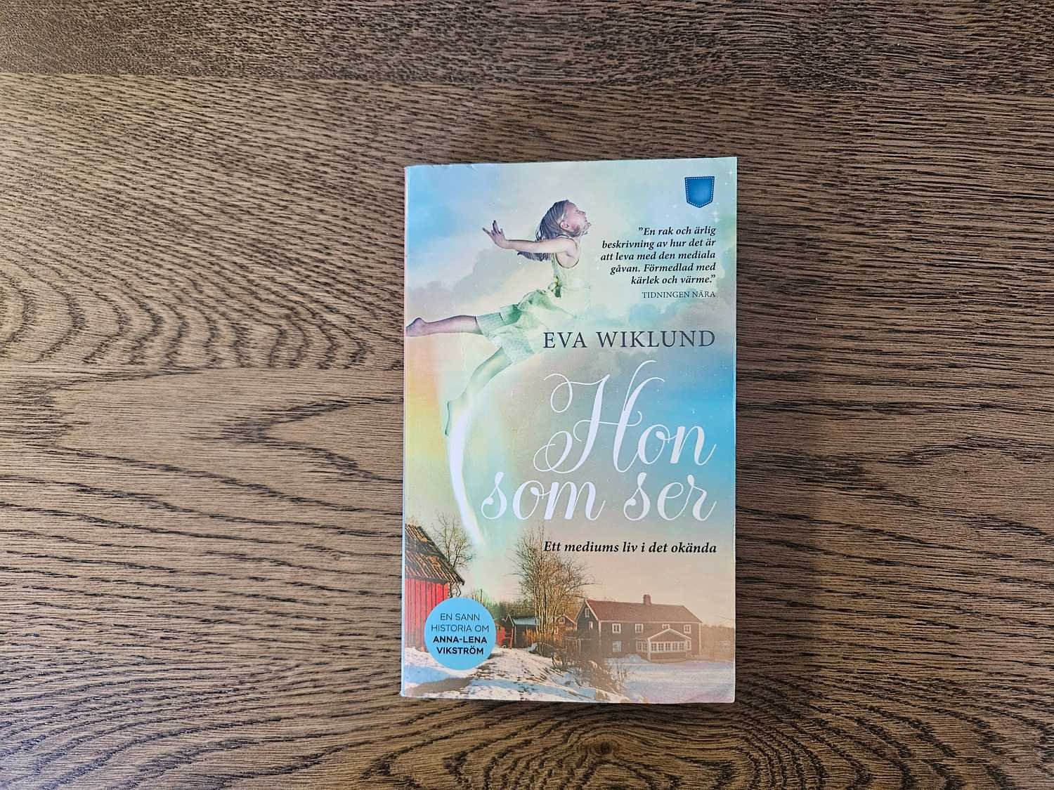 Hon som ser - Eva Wiklund | Köp från Boklet på Tradera (664099025)