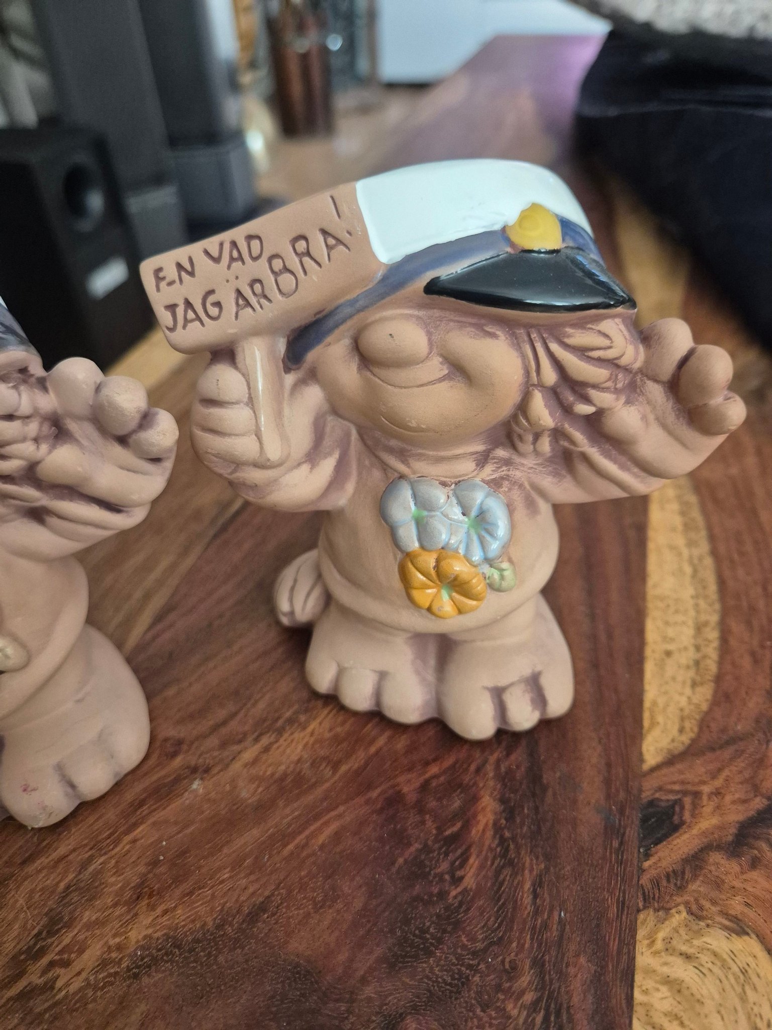 Se produkter som liknar 2 st. Eva Bårenskogs figurer .. på Tradera ... Se produkter som liknar 2 st. Eva Bårenskogs figurer .. på Tradera ...