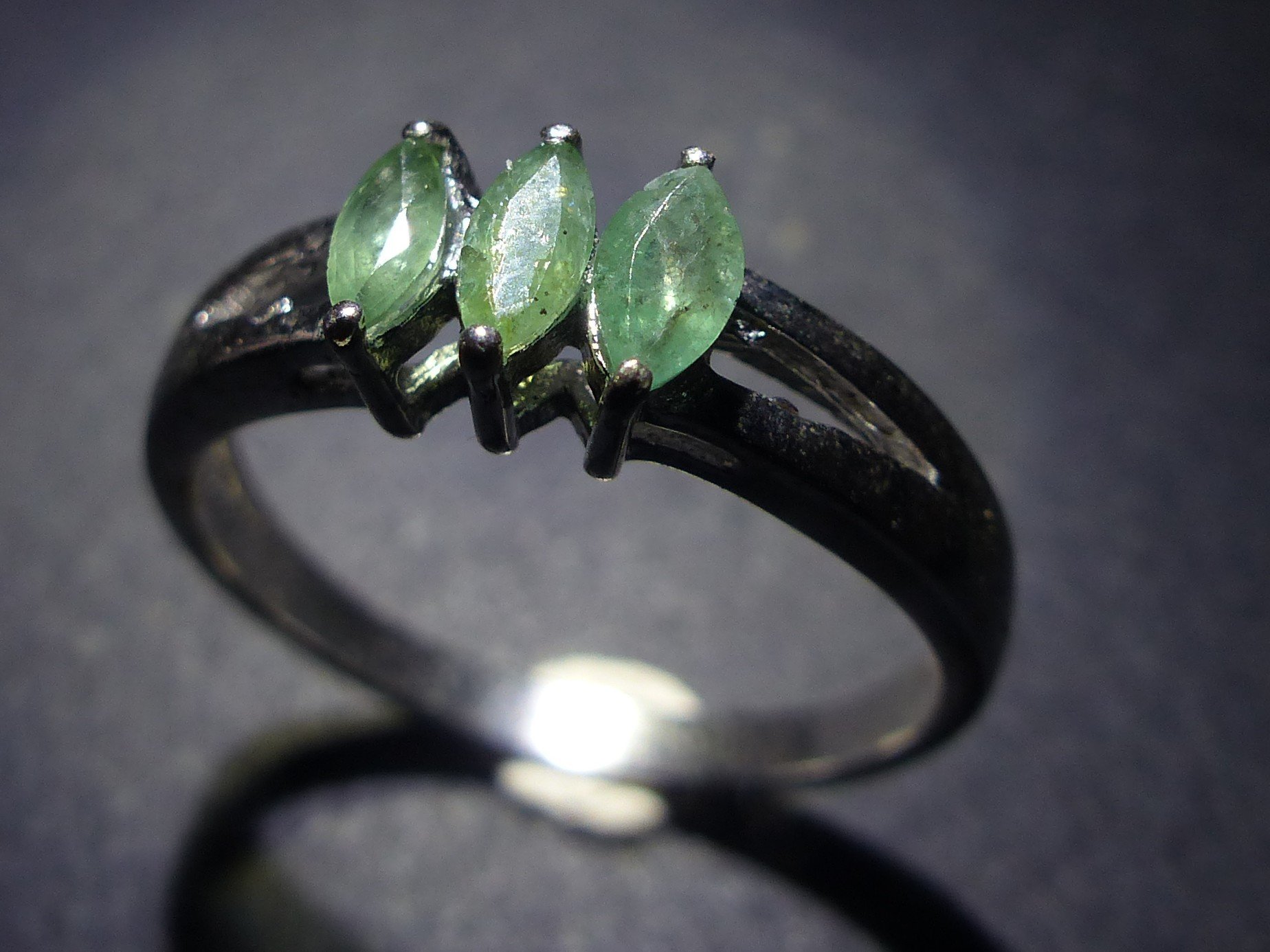 Smaragd ring fin kvalite smycke äkta ädelsten s.. | Köp på Tradera (684561379)