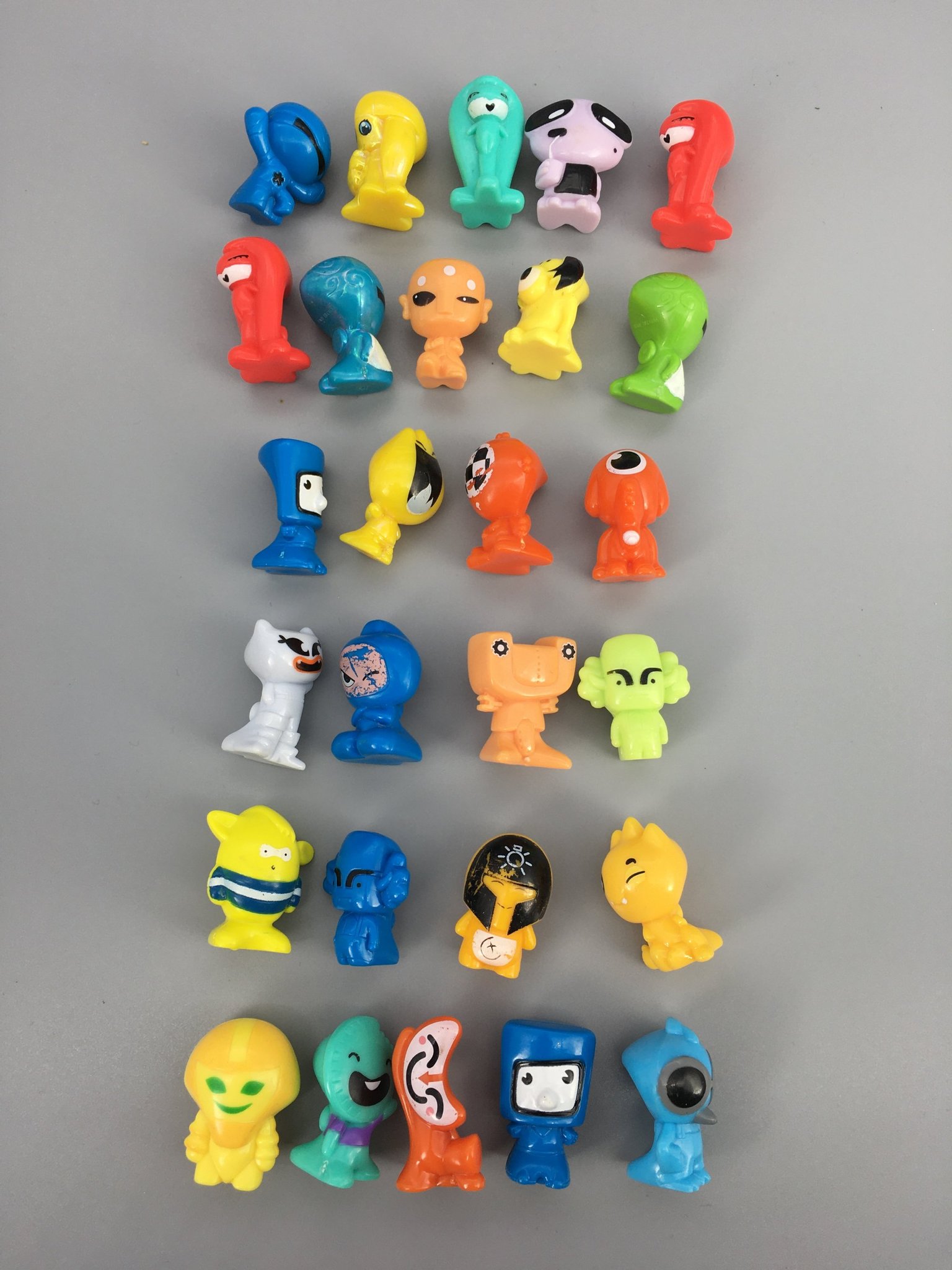 Moderna Gogos Figurer Crazy Bones.. | Köp från RaukCard på Tradera (609475810)