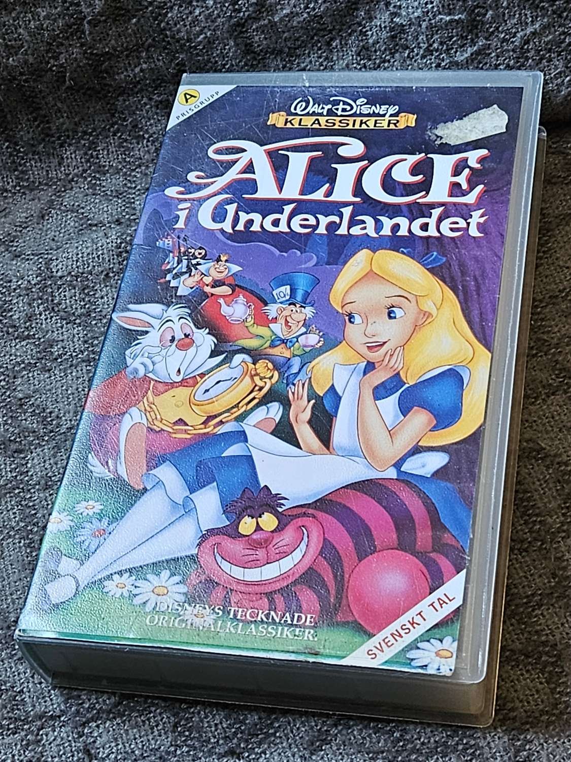 ALICE I UNDERLANDET - DISNEY. .. | Köp från SandsOfTime på Tradera (683003389)