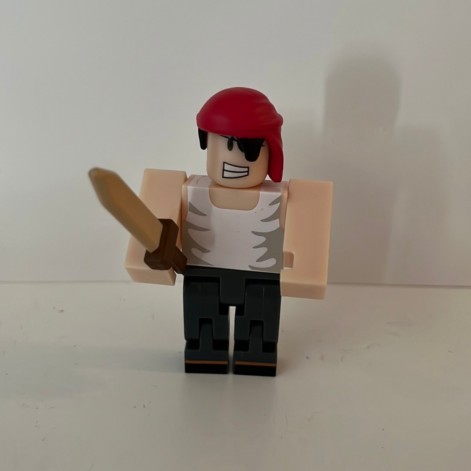 Se produkter som liknar Roblox Figur Leksak på Tradera (602301788)