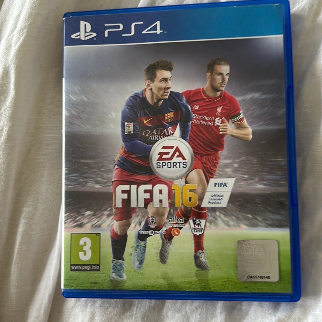 Se produkter som liknar FIFA 16 - PS4 på Tradera (685292027)