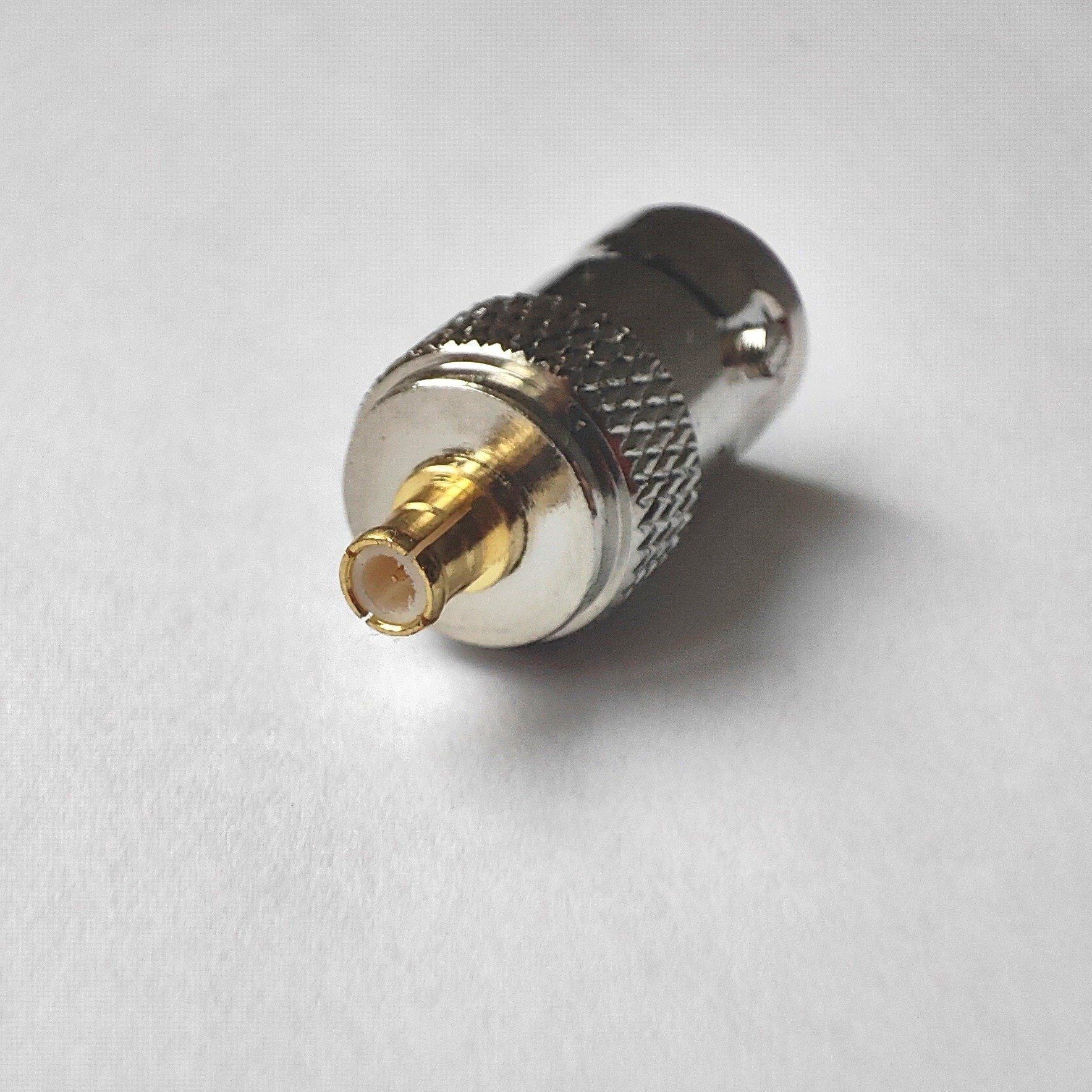 MCX hane - BNC hona Adapter | Köp på Tradera (686381508)