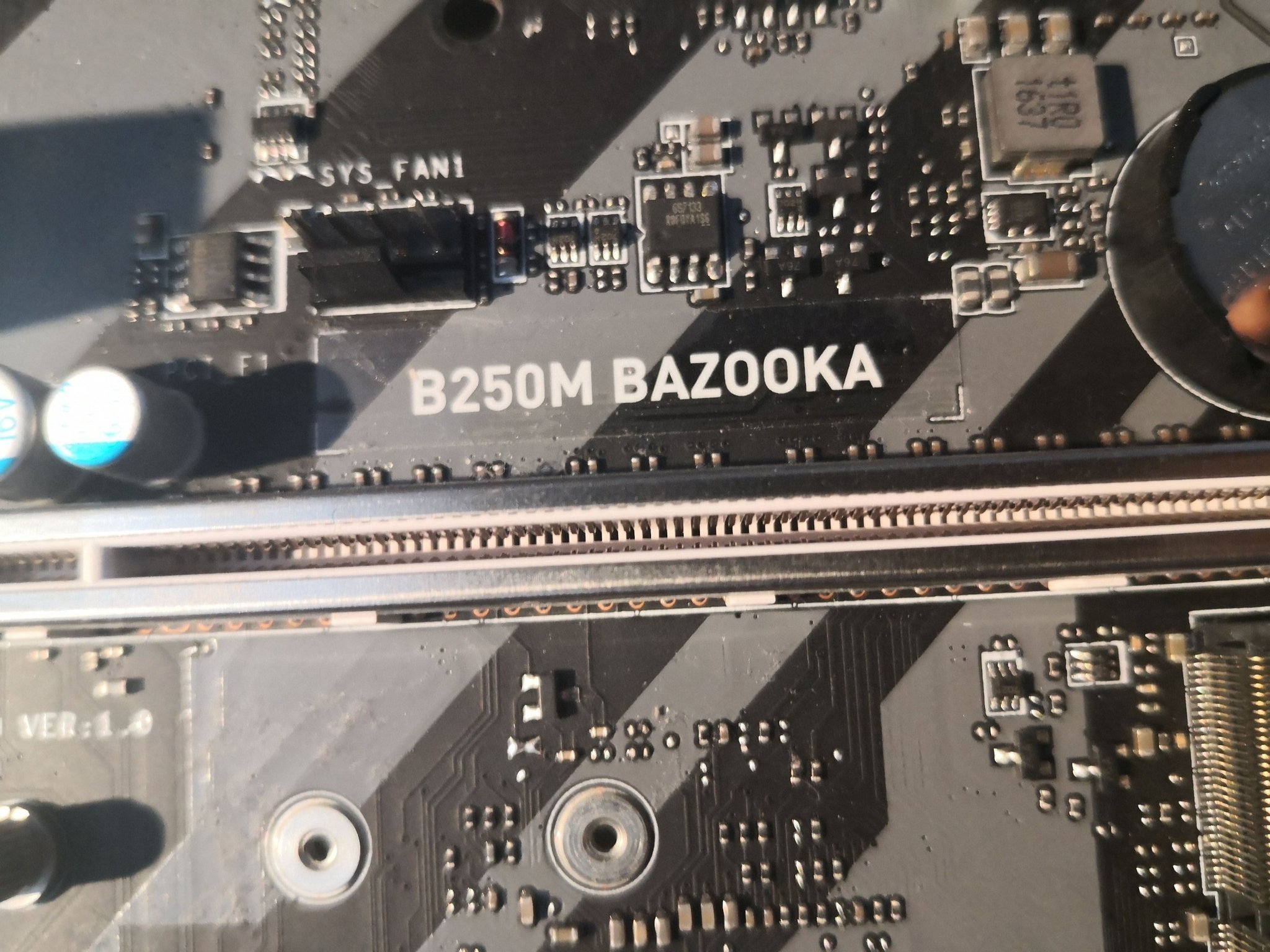 MSI B250M Bazooka | m-ATX | Socket 1151 (406757085) ᐈ Köp på Tradera