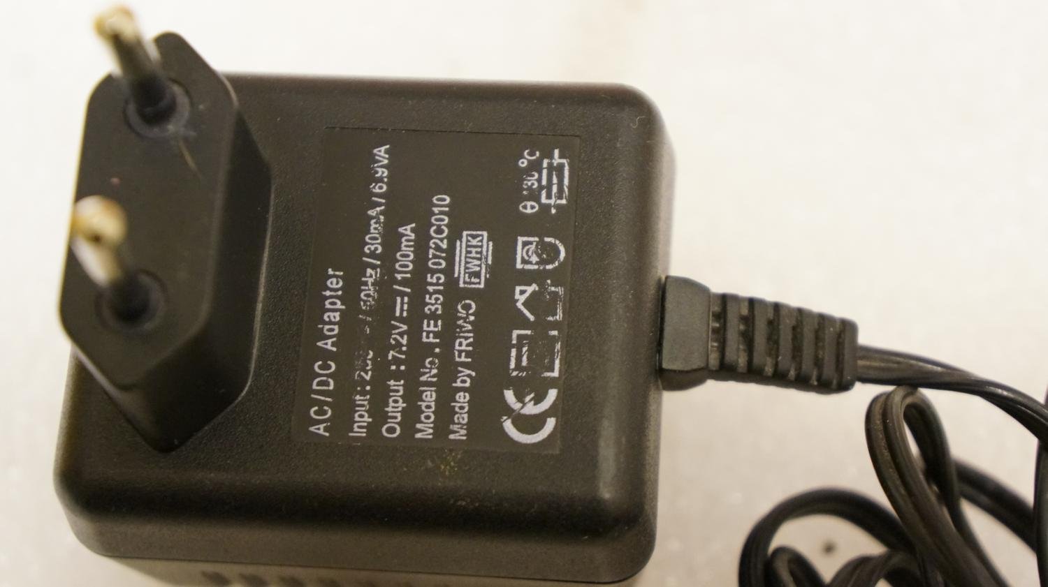 AC/DC ADAPTER OUTPUT 7.2V (439890210) | Köp på Tradera